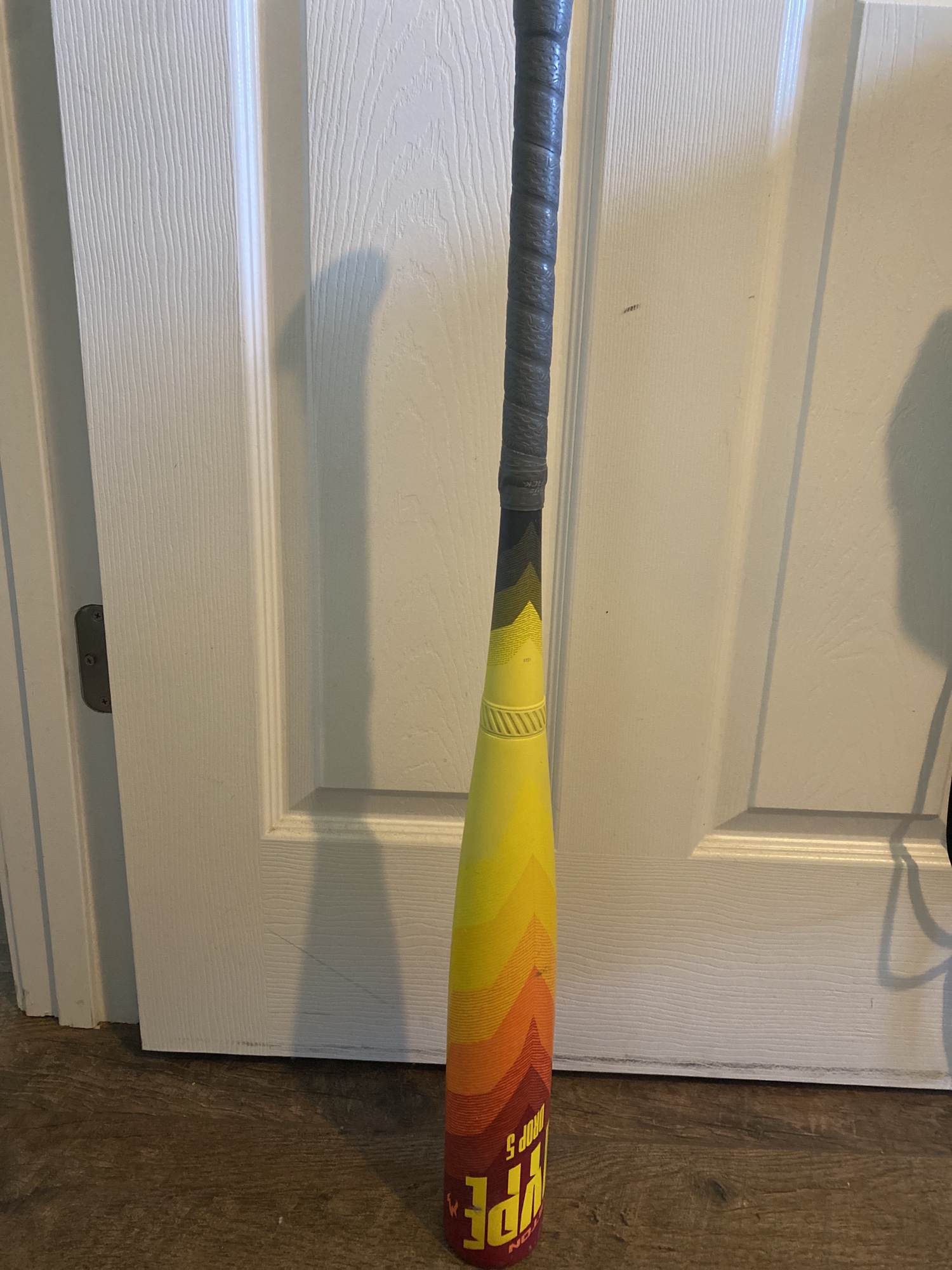 New 2024 Easton USSSA Certified Composite 26 oz 31" Hype Fire Bat | SidelineSwap