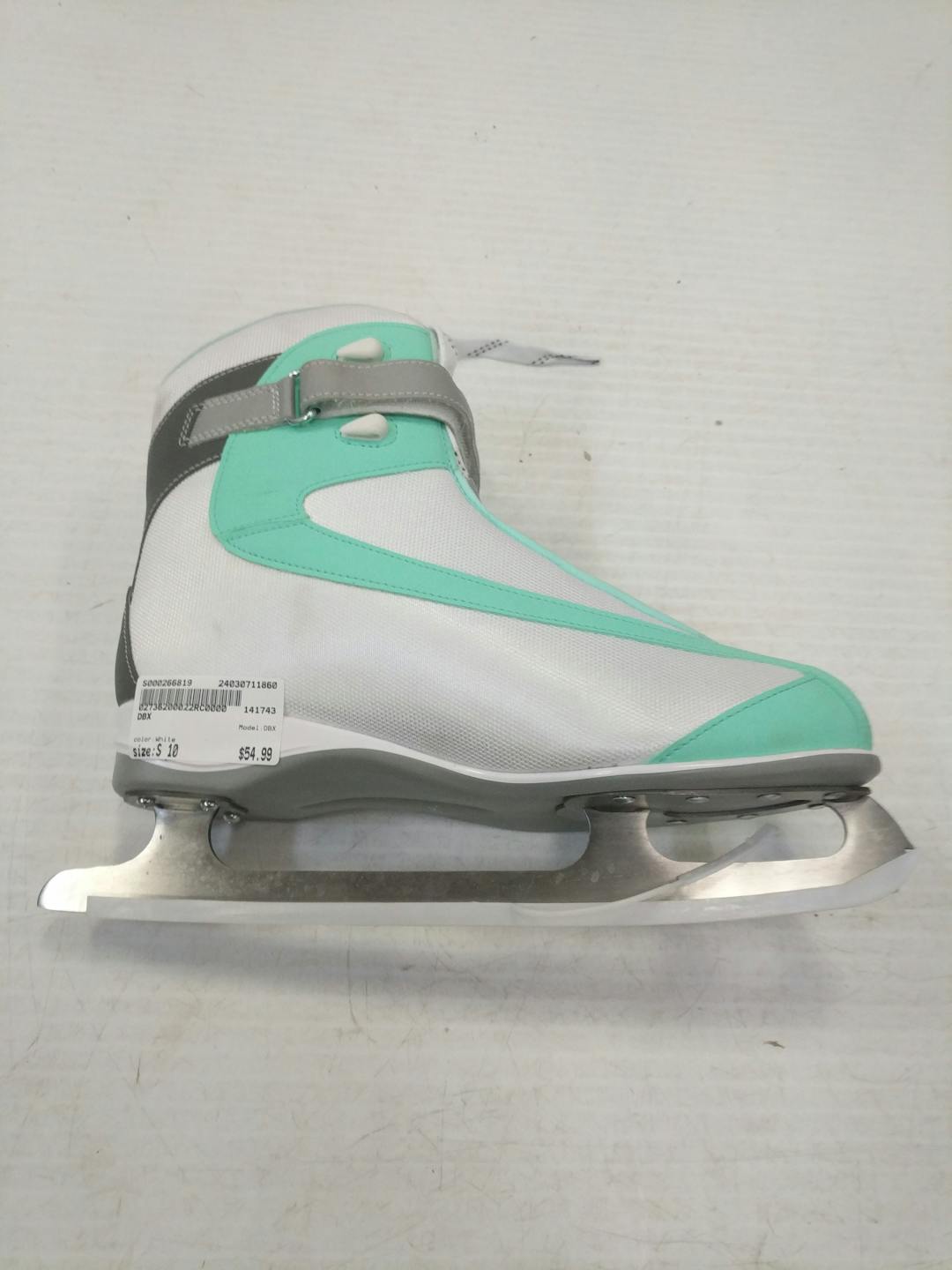 Used Dbx Senior 10 Soft Boot Skates | SidelineSwap