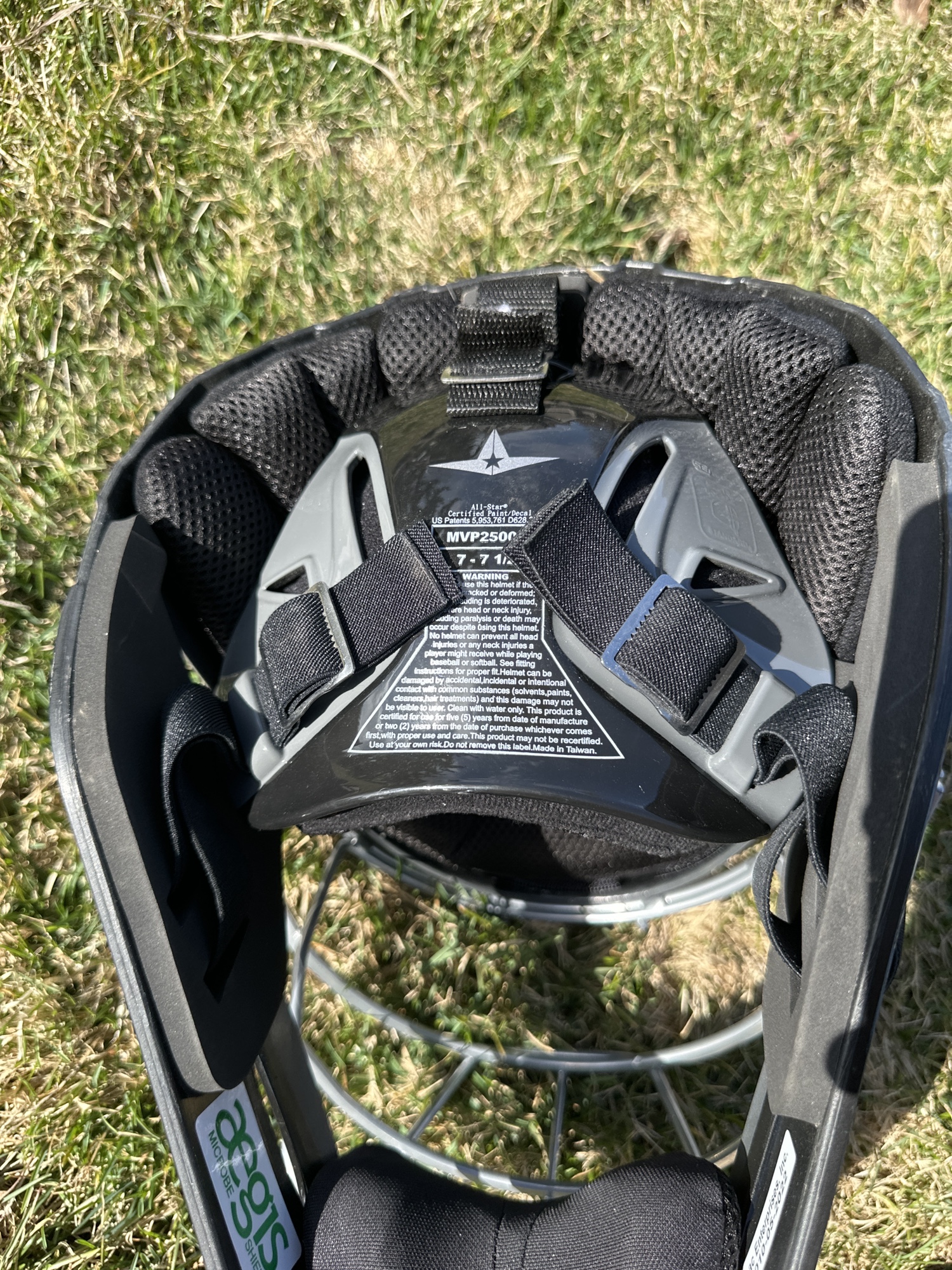 Used All Star System 7 Axis Catcher's Set | SidelineSwap