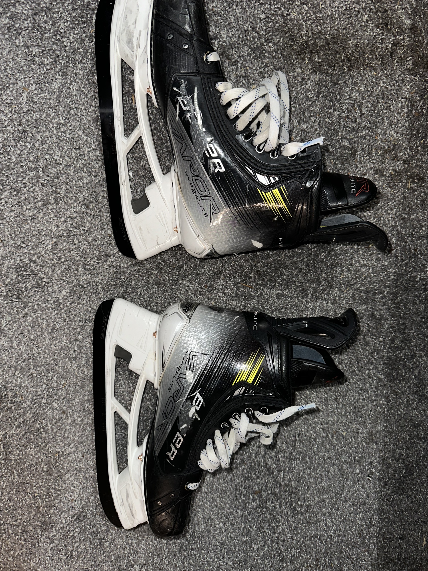 bauer hyperlite 2 skates | SidelineSwap
