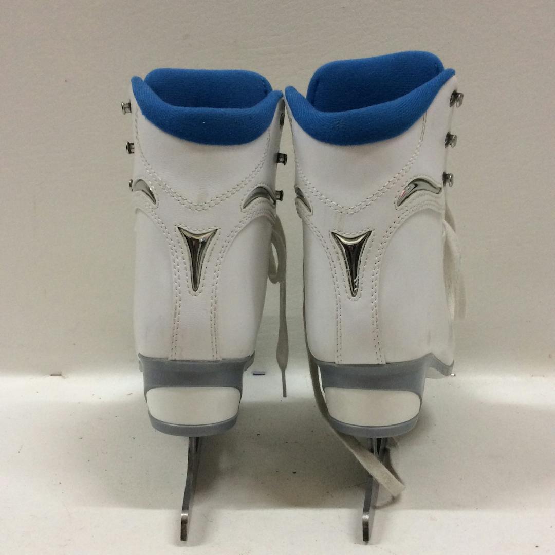 Used Jackson Soft Skate Intermediate 4.0 Ice Hockey Skates | SidelineSwap