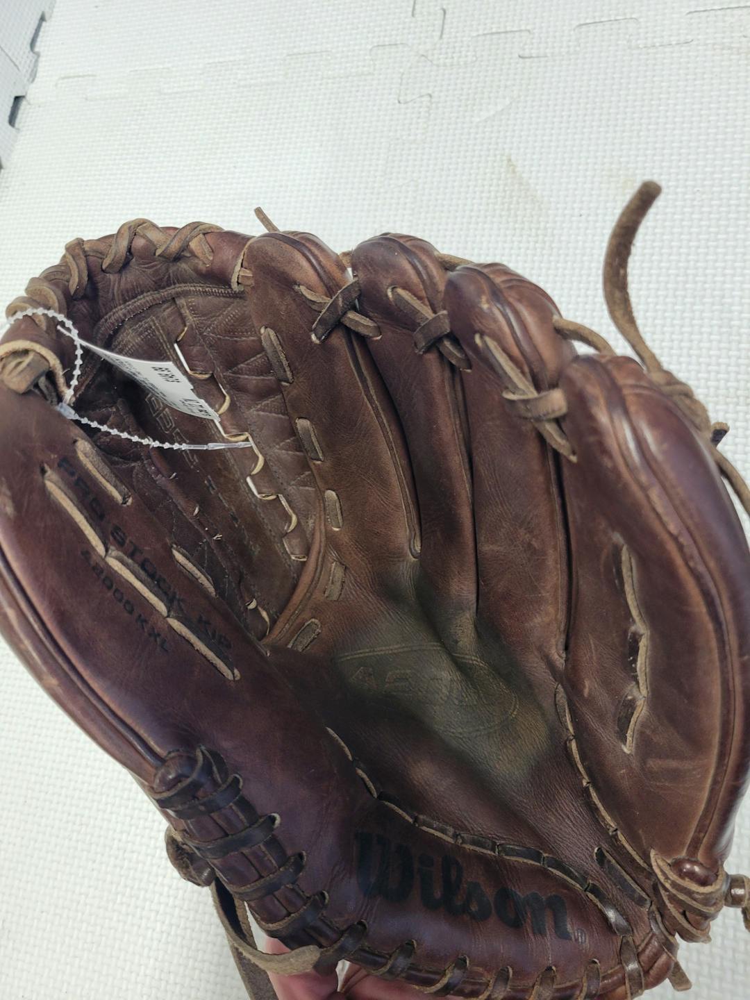 Used Wilson A2000 Kxl Pro Stock 12" Fielders Gloves | SidelineSwap