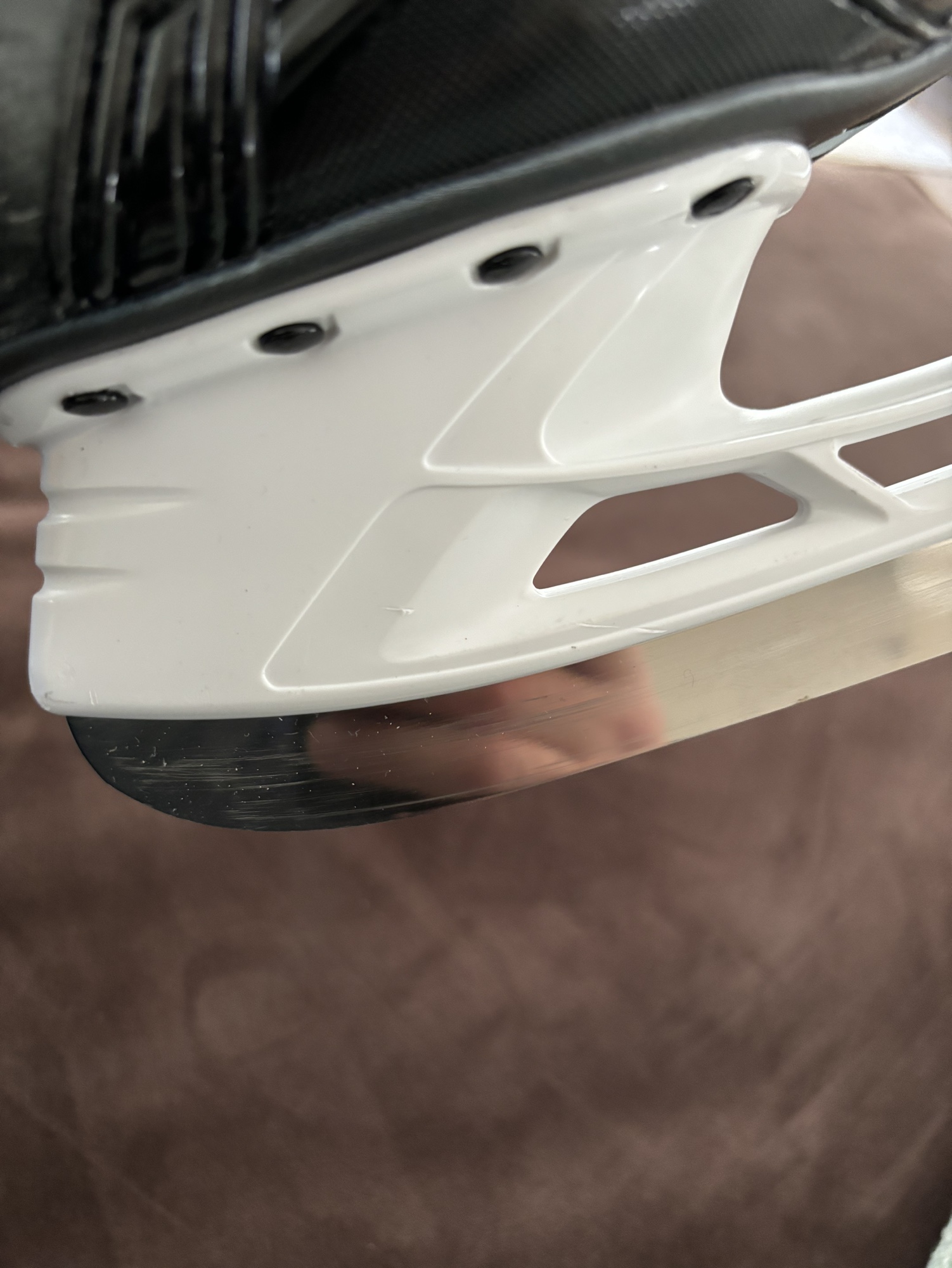 Bauer Supreme Matrix Size 8 FIT 2 Skates Mach M5 | SidelineSwap