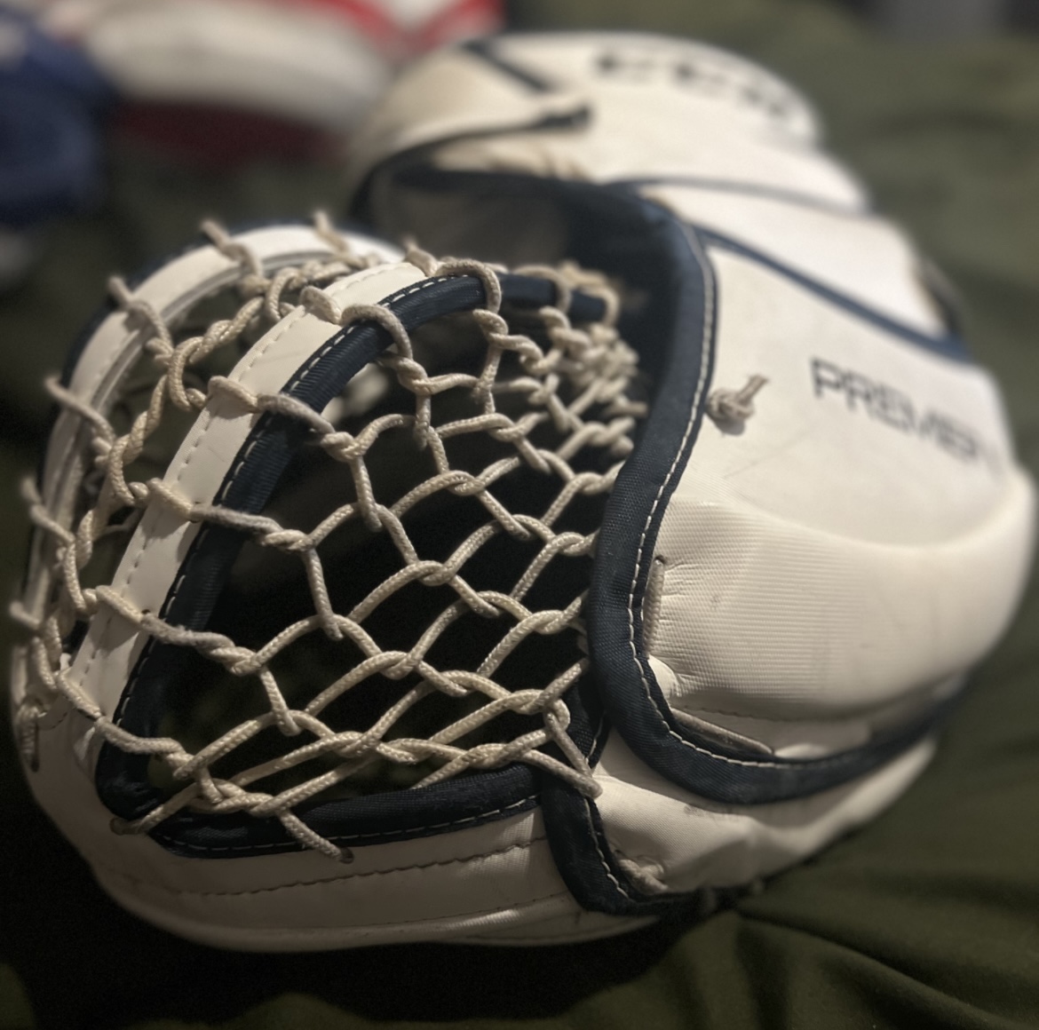 Ccm Premier II pro 580 glove | SidelineSwap