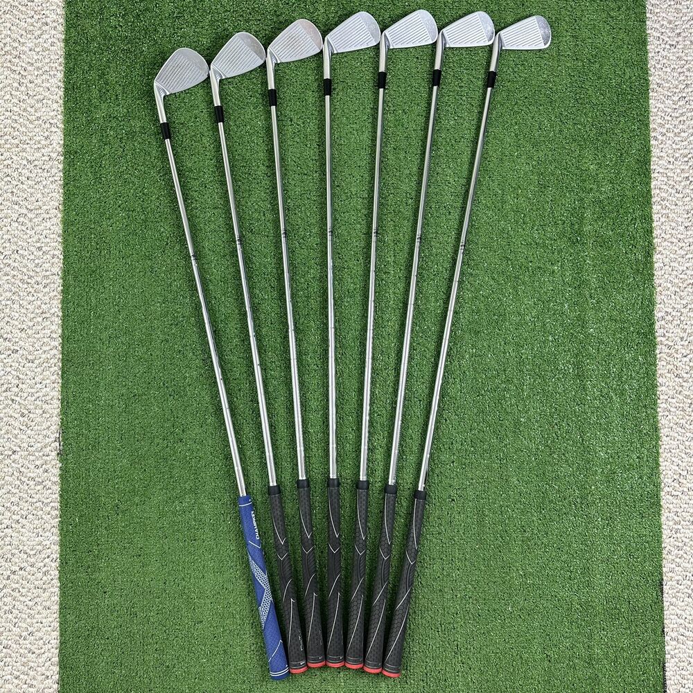 Mizuno MP 68 Forged Iron Set 4-PW Dynamic Gold Sensicore S300 Stiff ...