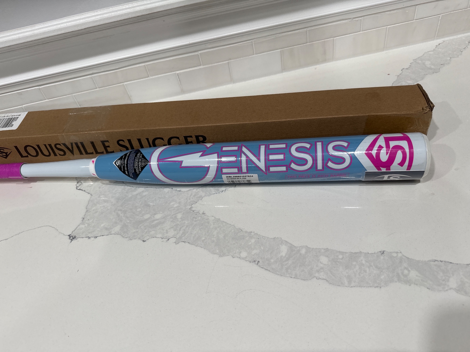 New 2024 Louisville Slugger 27.5 oz Genesis Bat | SidelineSwap