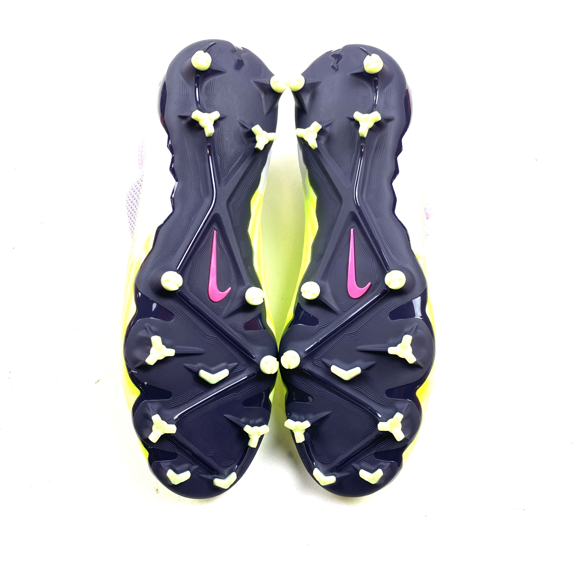 Yellow New Men's Nike Molded Cleats Phantom gx pro df fg Cleats ...