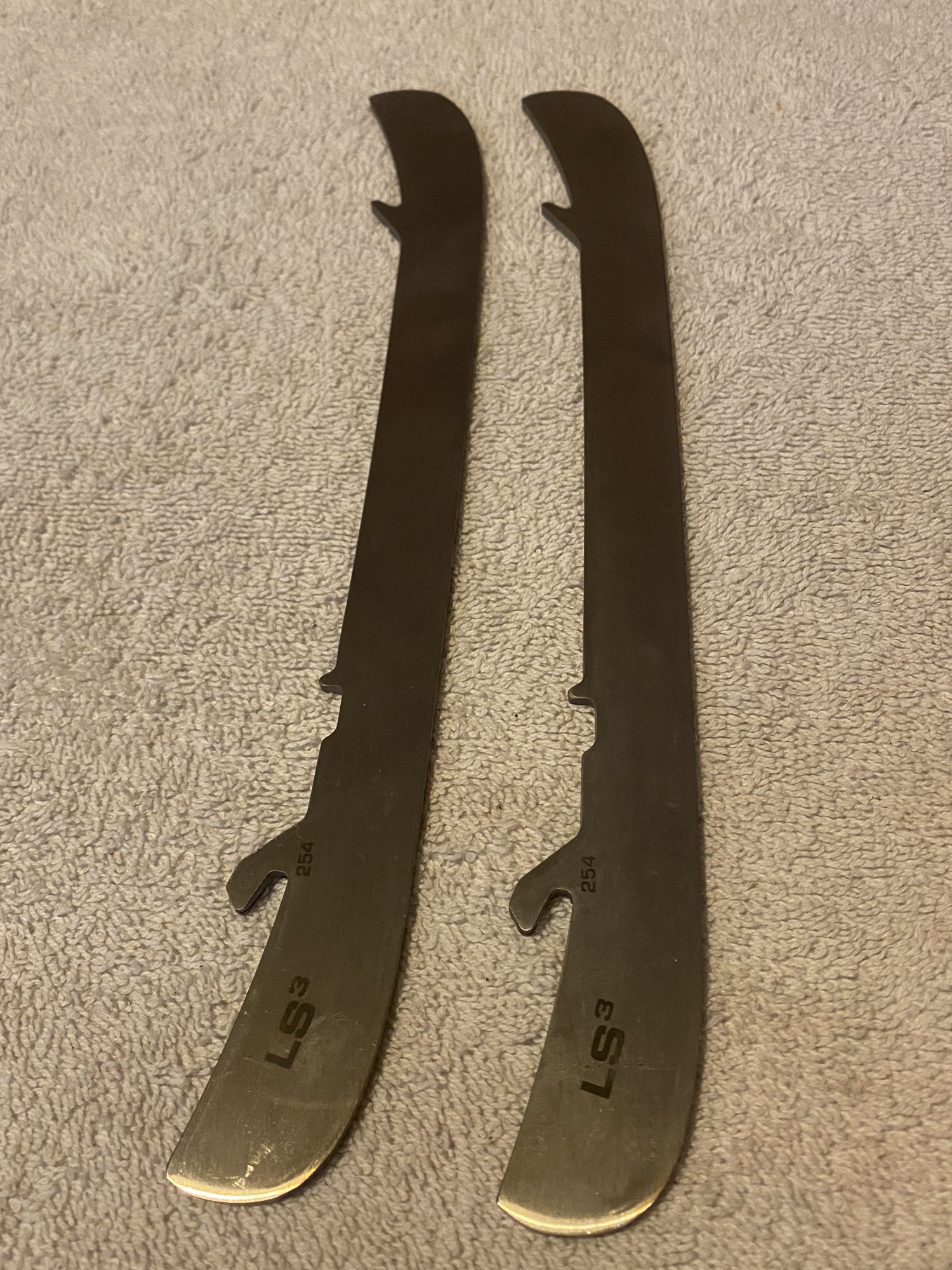 Bauer Hockey Tuuk LS3 Edge Steel Runners Size 254 New | SidelineSwap