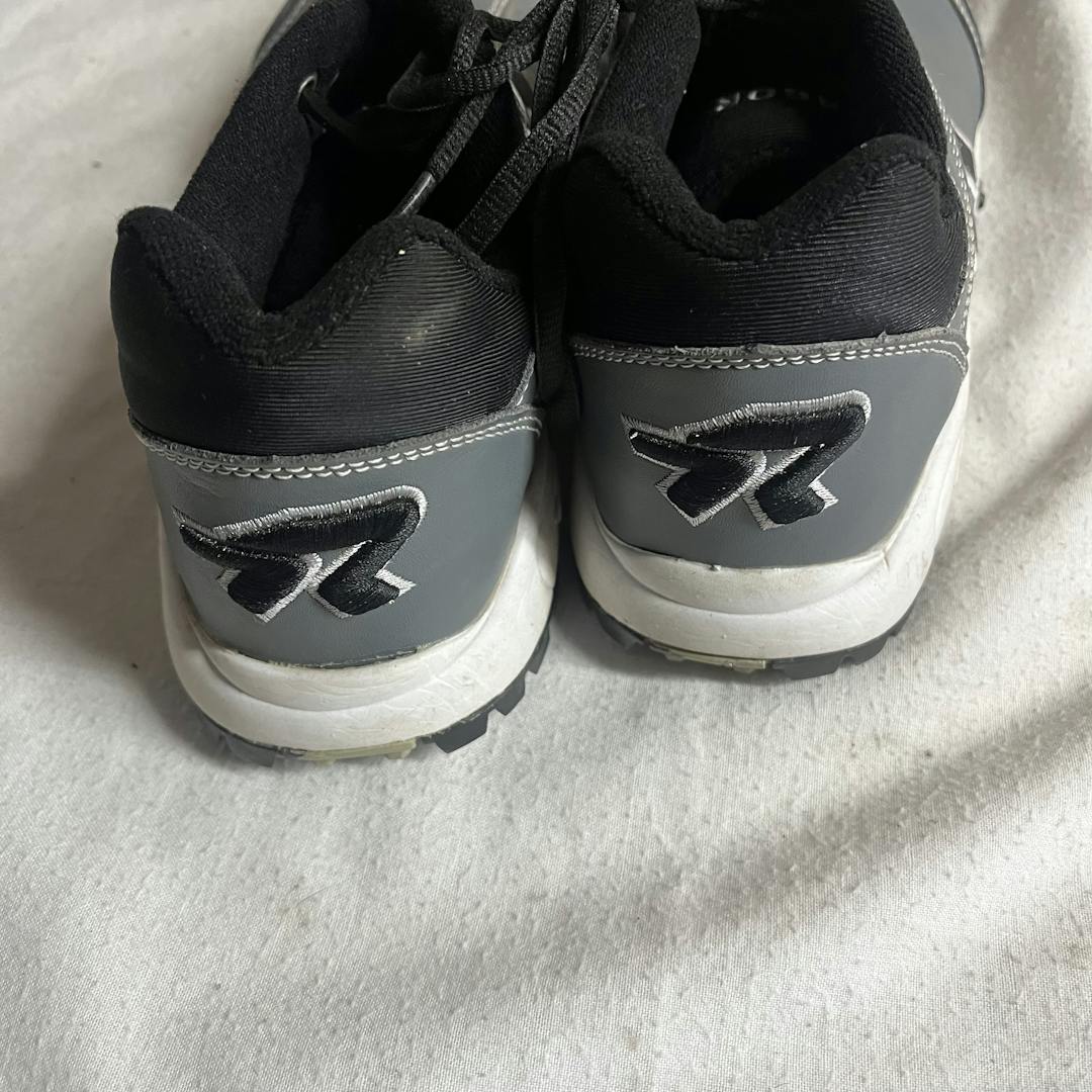 Used Ringor Turf Shoes Senior 10 Baseball And Softball Cleats ...