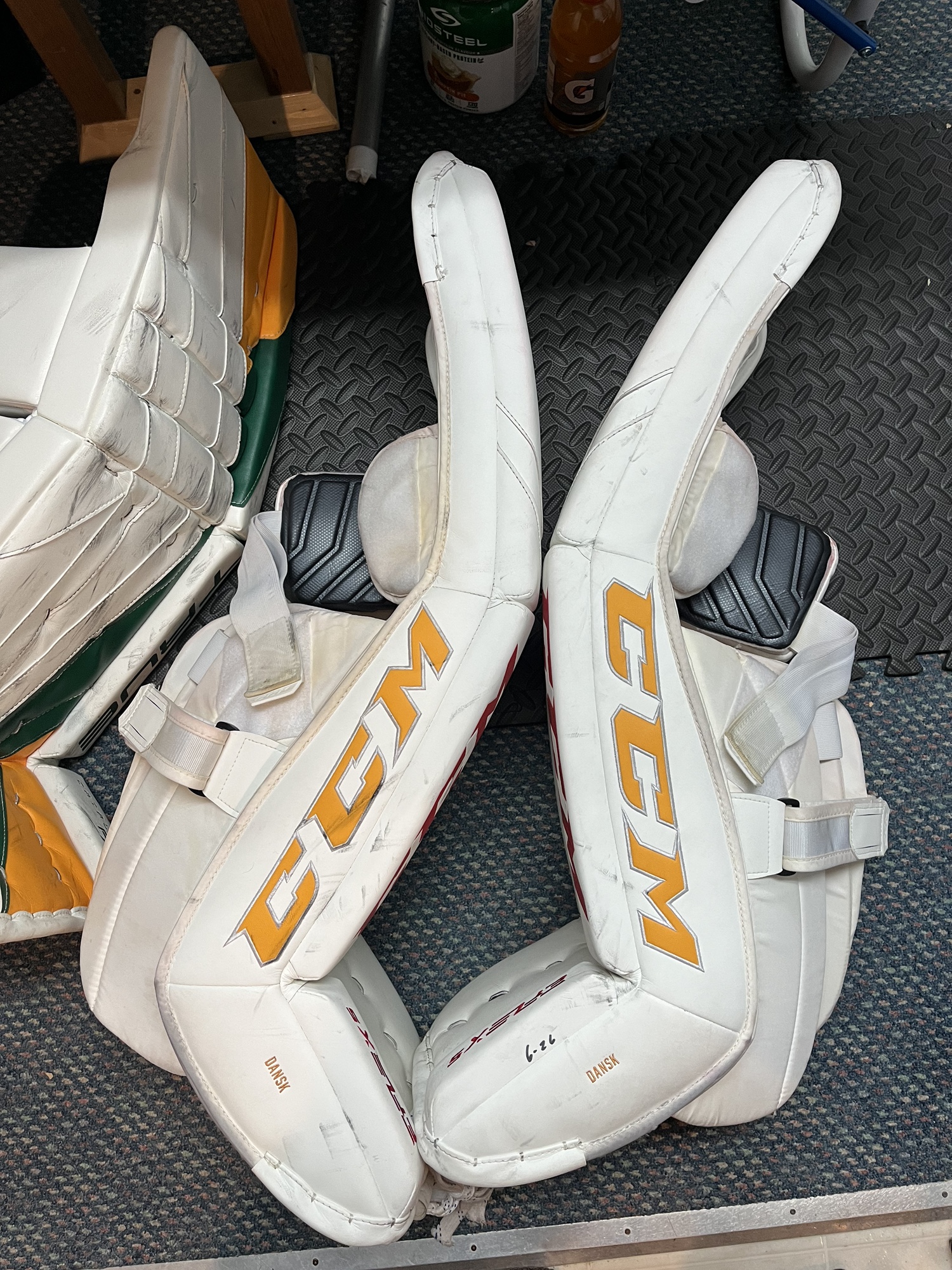 Custom Pro Stock CCM Eflex ALL OUT Goalie Set | SidelineSwap