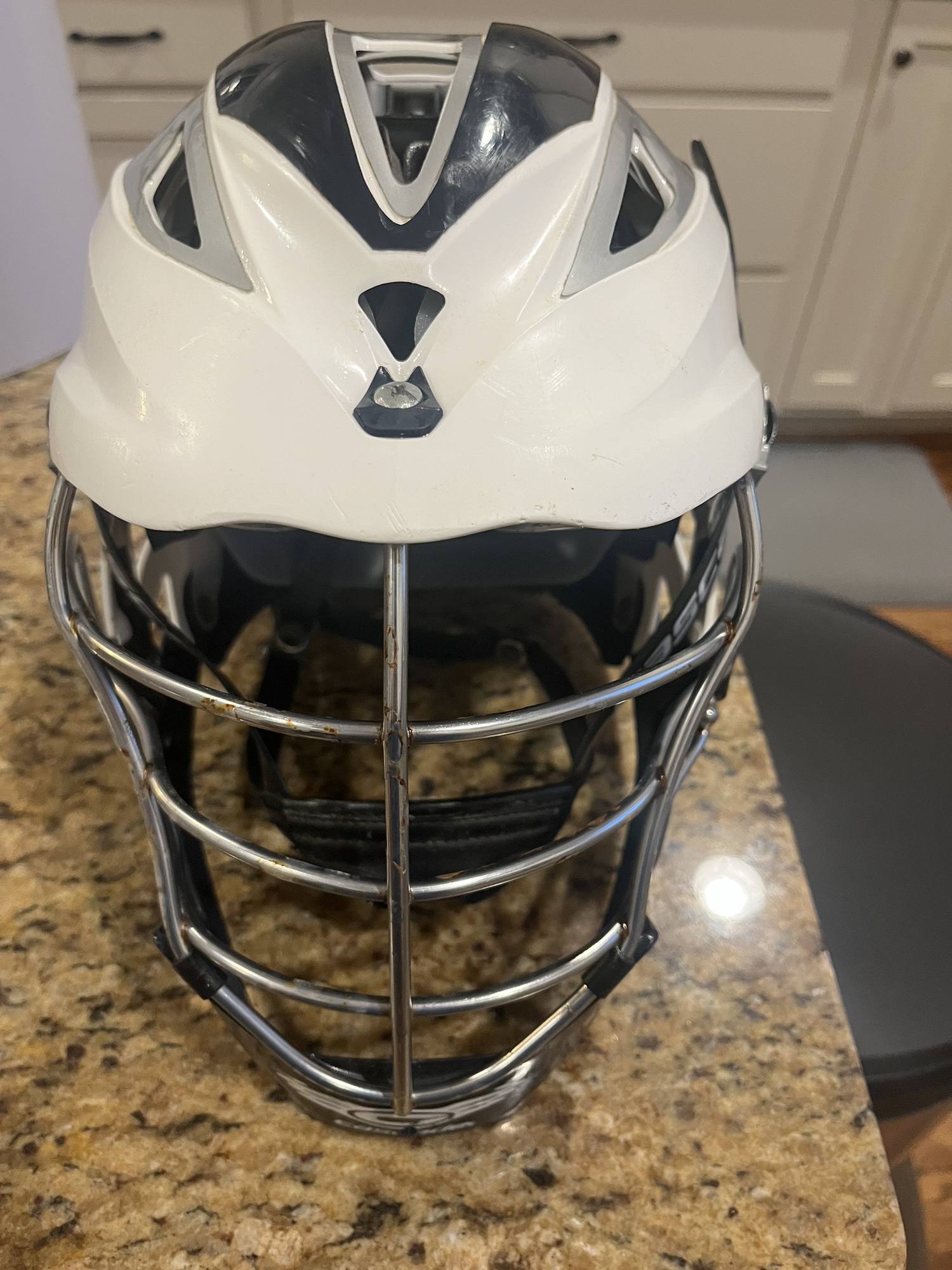 Used Cascade Pro-7 Helmet | SidelineSwap