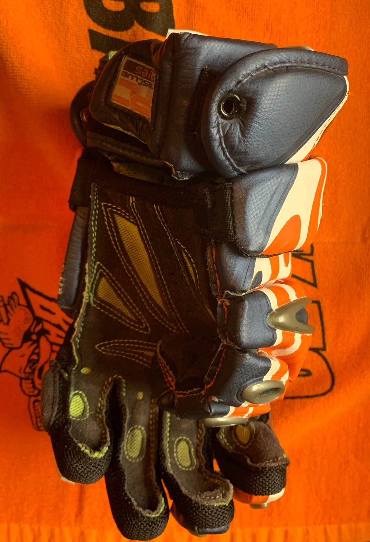 Philadelphia Barrage Warrior Superfly Lacrosse Gloves | SidelineSwap