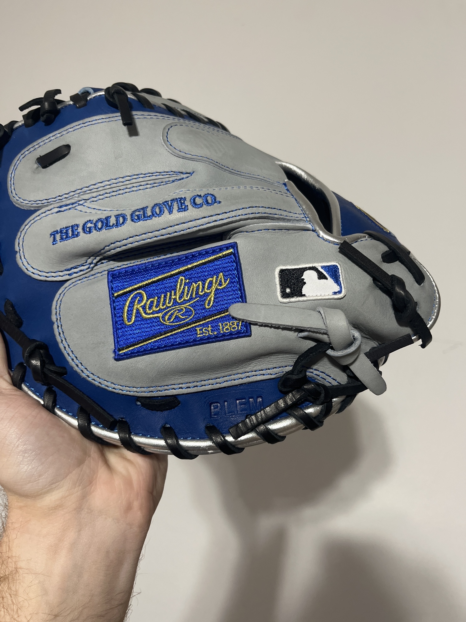 Rawlings heart of the hide 33” catchers mitt baseball glove | SidelineSwap