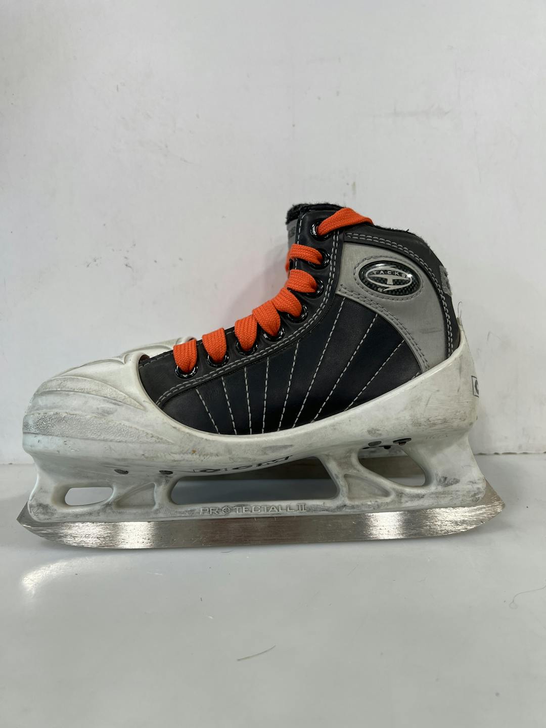 Used Ccm 652 Super Tacks Junior 01 Goalie Skates | SidelineSwap