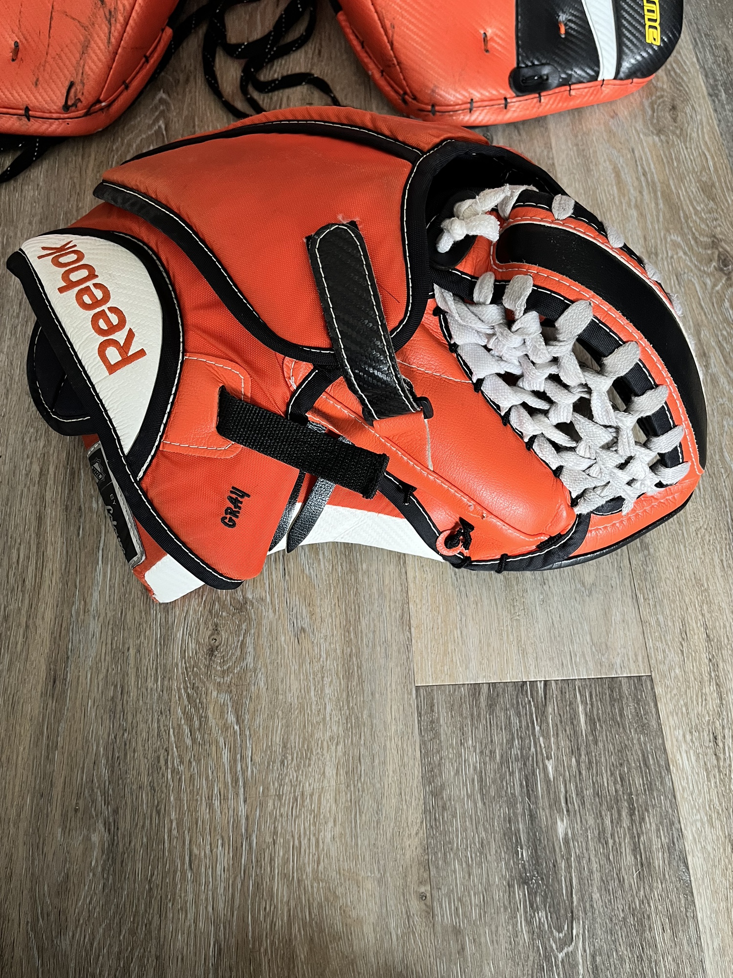 34+2 Bauer TotalOne NXG | SidelineSwap