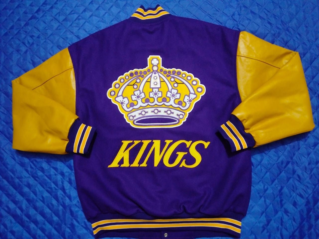 NHL LOS ANGELES KINGS VARSITY JACKET NEW WITH TAGS AND LEATHER SLEEVES | SidelineSwap