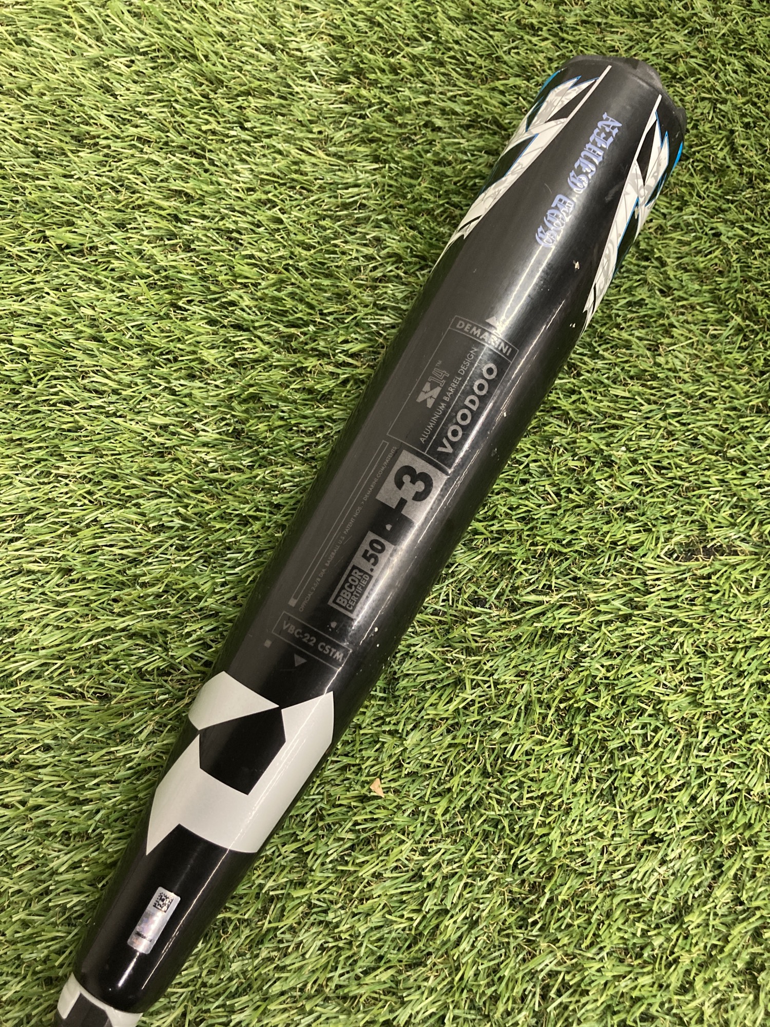 Used 2022 DeMarini Voodoo Bat BBCOR Certified (-3) Hybrid 29 oz 32 ...
