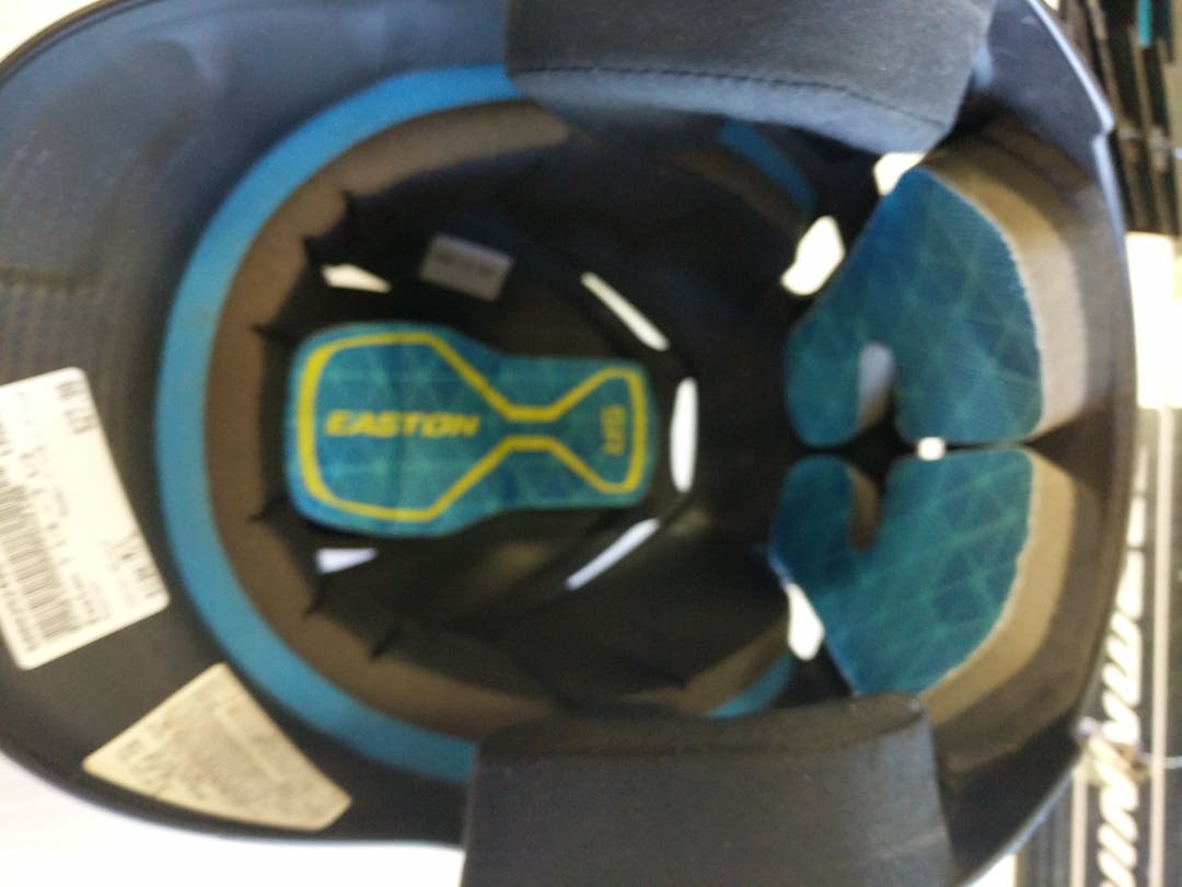 Used Easton 7 1 8 - 7 1 2 M L Baseball And Softball Helmets | SidelineSwap