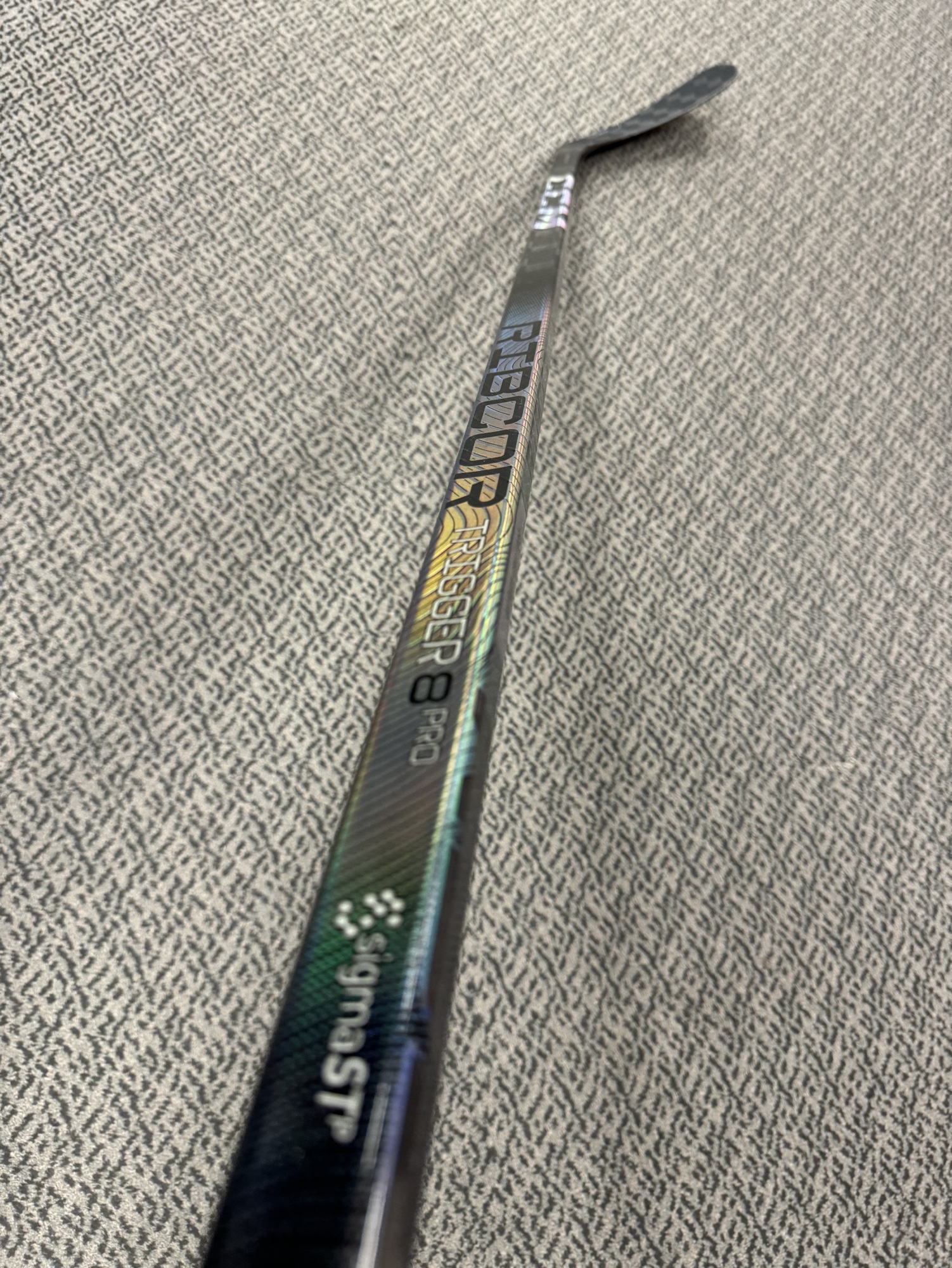 CCM Chrome Trigger 8 Pro 85 Flex P29 curve right hand stick | SidelineSwap