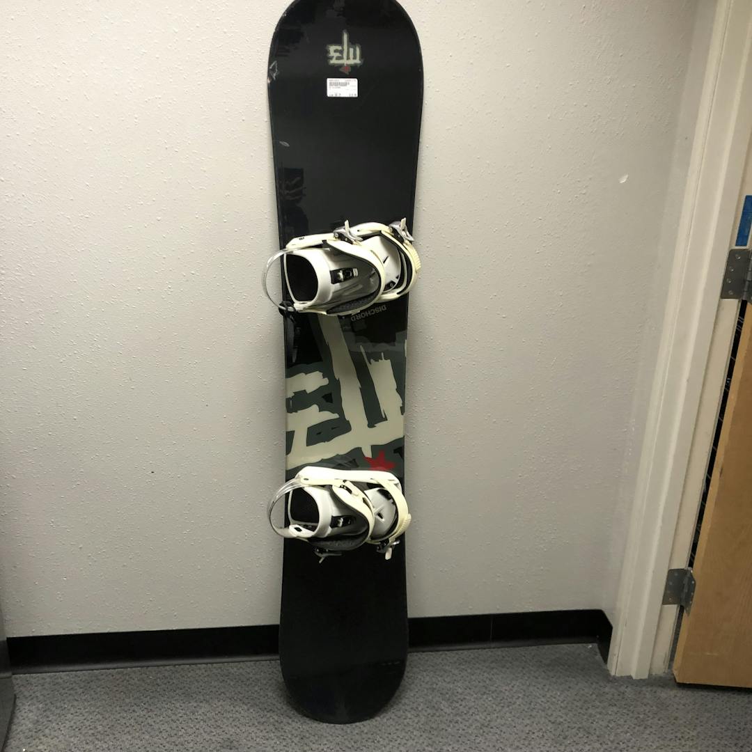 Used M3 Dischord 160 Cm Mens Snowboard Combo | SidelineSwap