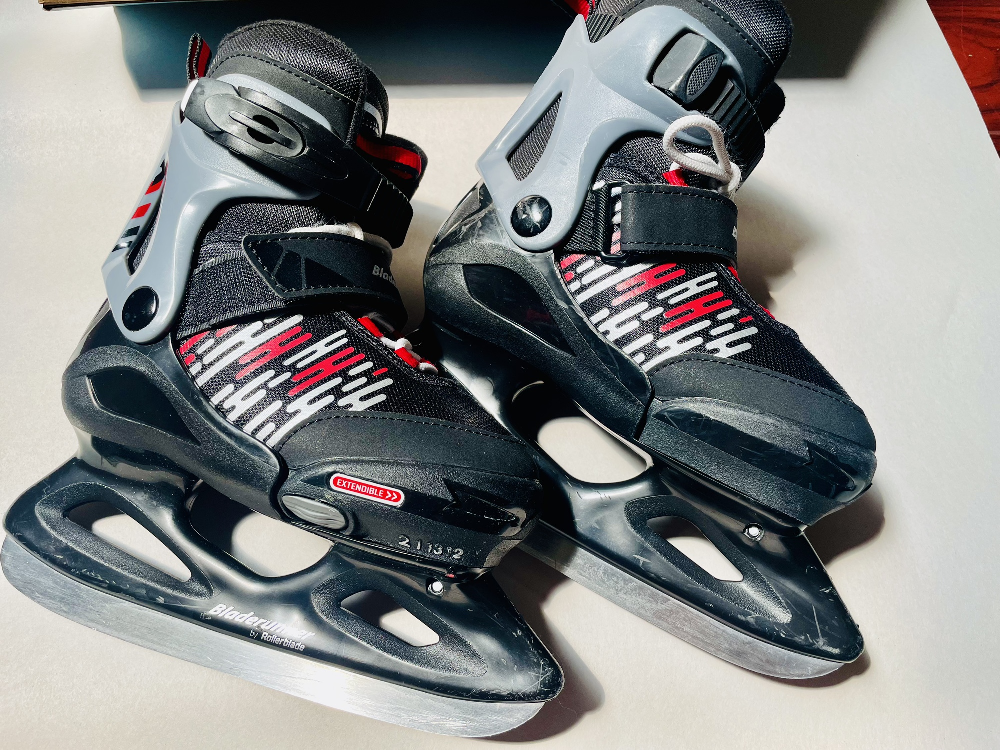 Bladerunner Ice Skates; Size Junior 12- Youth 2 (adjustable) | SidelineSwap