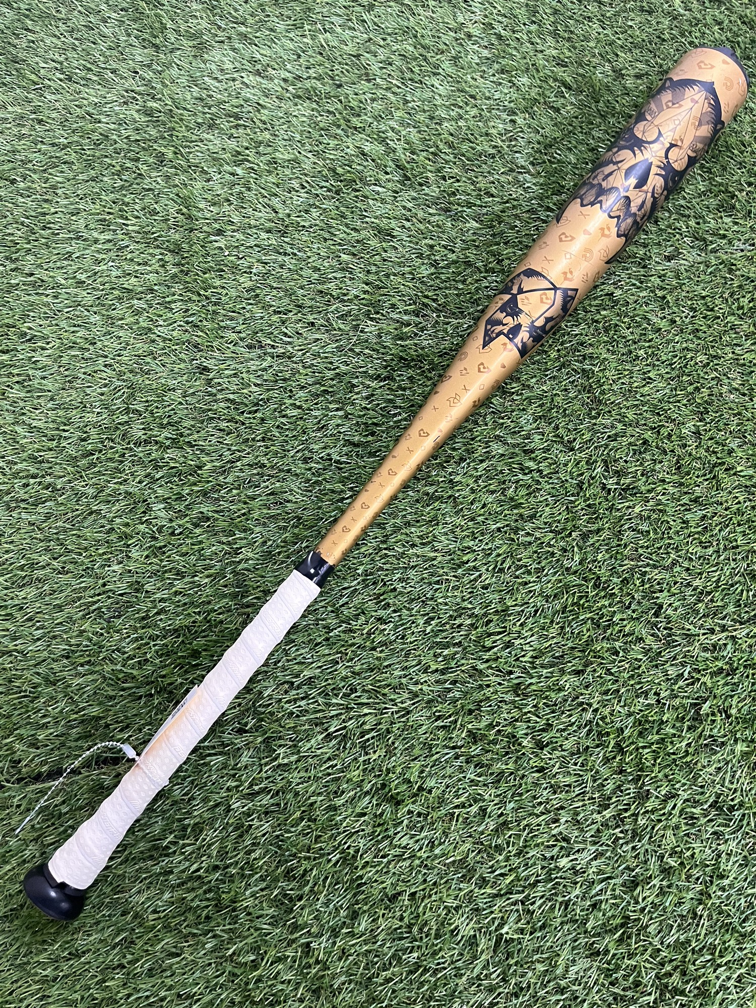 Used 2023 DeMarini Voodoo One Bat BBCOR Certified (-3) Alloy 30 oz 33 ...