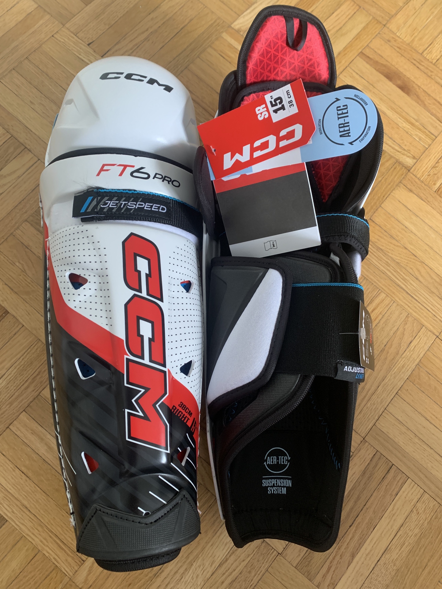 New Senior CCM 15" Jetspeed FT6 Pro Shin Pads | SidelineSwap