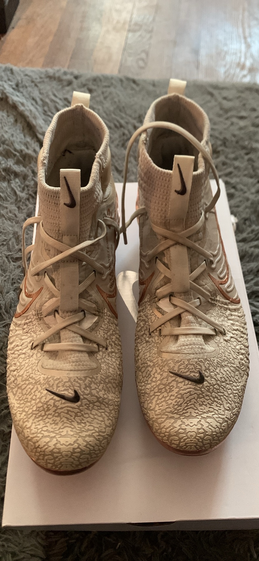 Gold Used Men's High Top Metal Alpha Huarache Elite | SidelineSwap