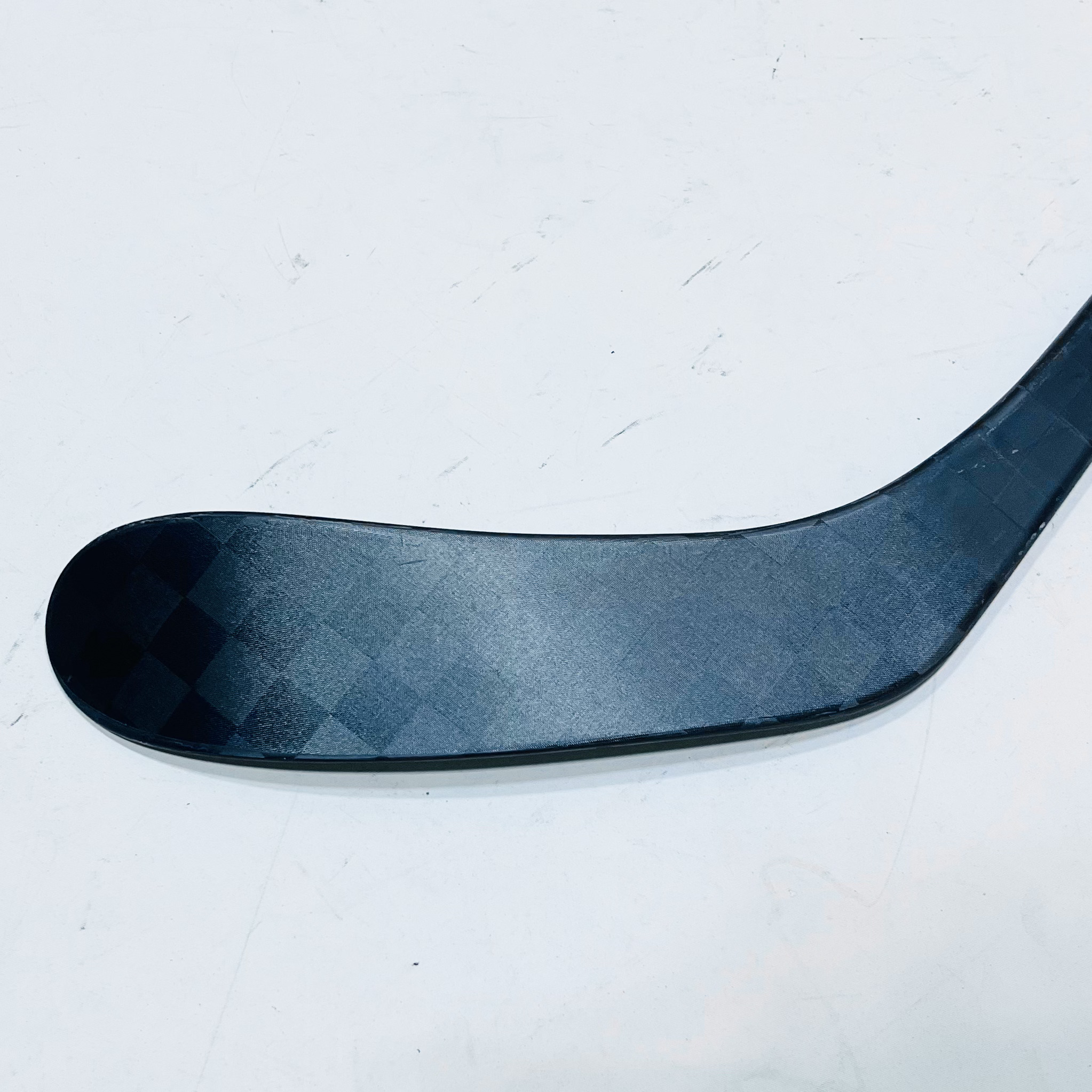 Like New Custom Black Bauer PROTO R (Hyperlite 2 Dress) Hockey Sticks ...