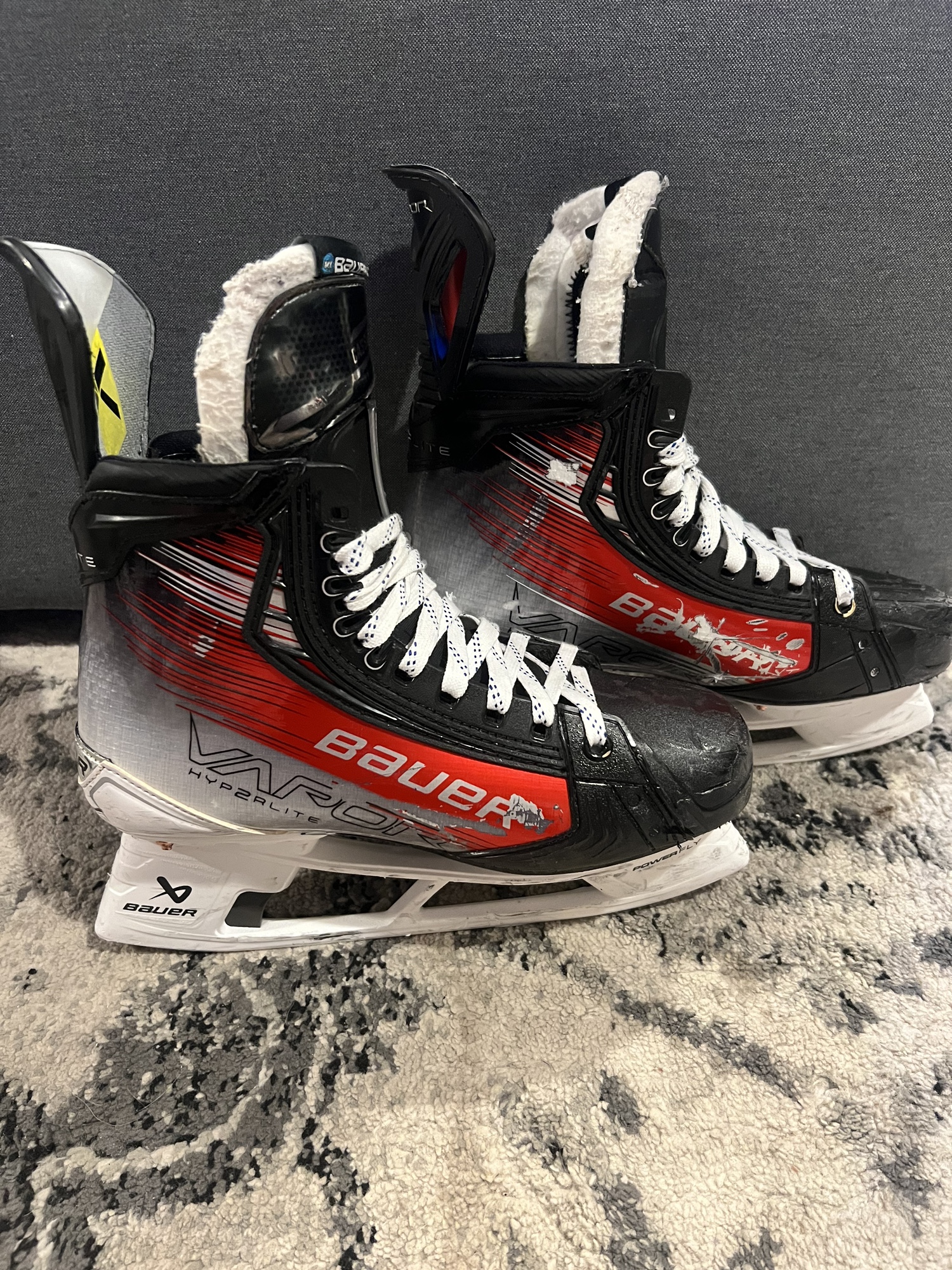 Custom Vapor Hyperlite Hockey Skates | SidelineSwap