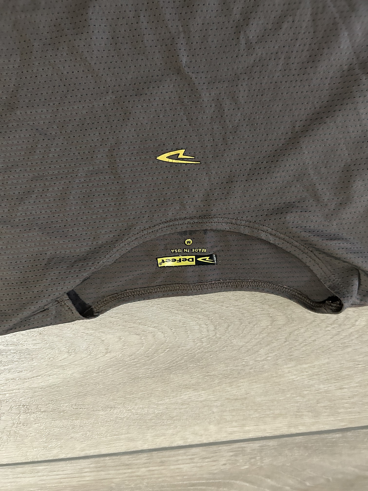 DeFeet Compression Cycling Undershirt | SidelineSwap