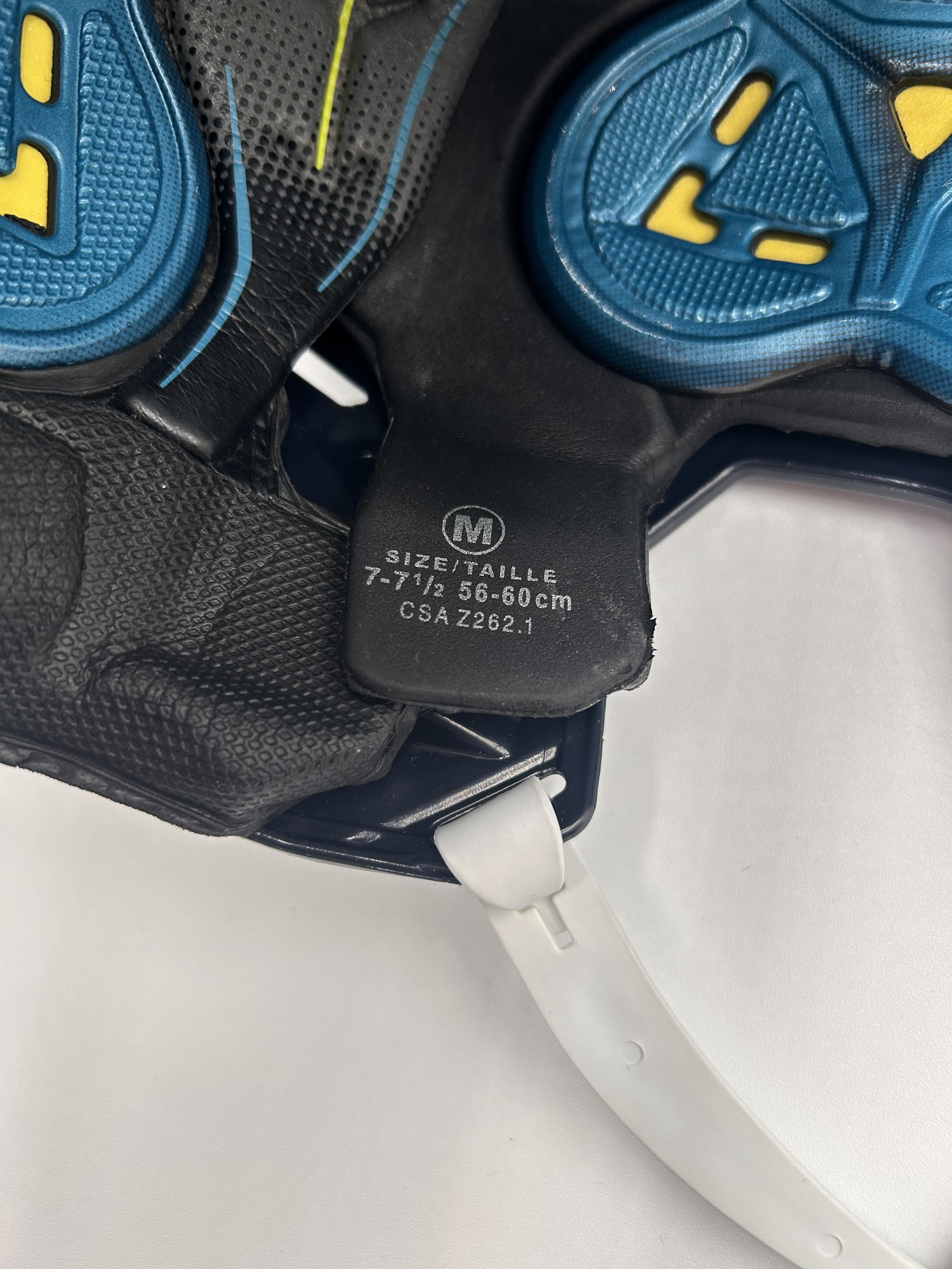 Used Colorado Avalanche Medium Bauer Pro Stock Johansen Re-Akt 150 ...