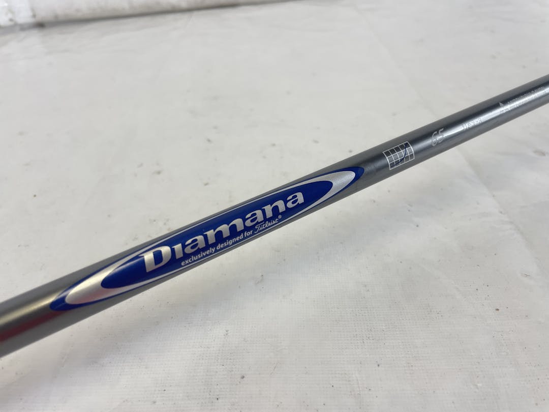 Used Titleist 909 D2 10.5 Degree Regular Flex Graphite Shaft Golf ...