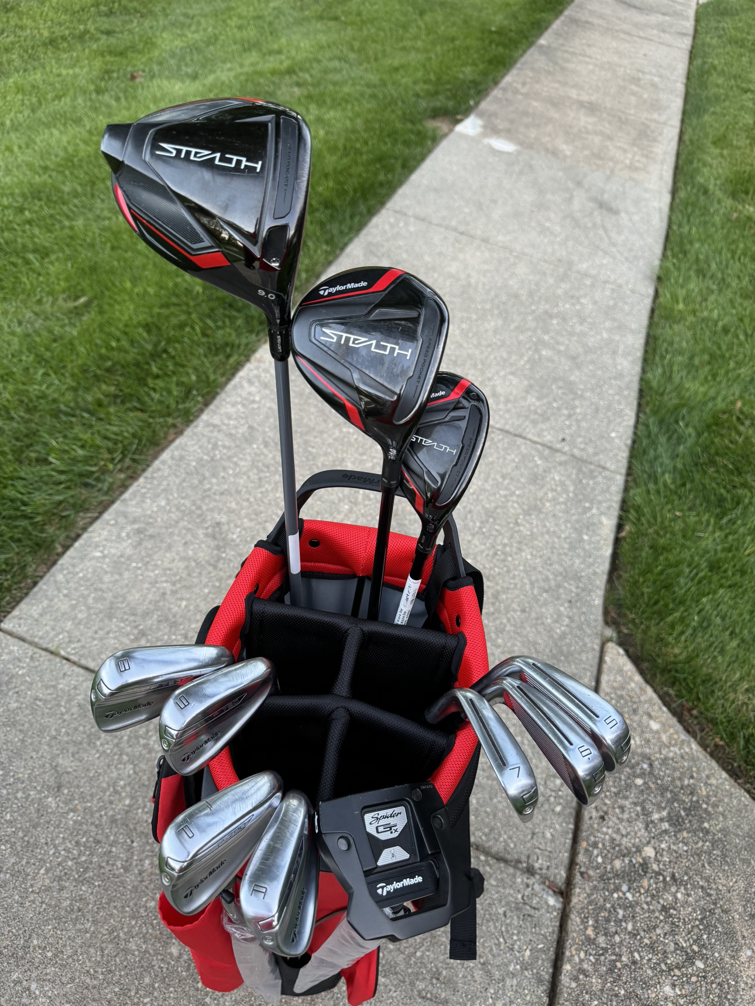 TaylorMade Complete Full Set Stiff Flex Right Handed | SidelineSwap