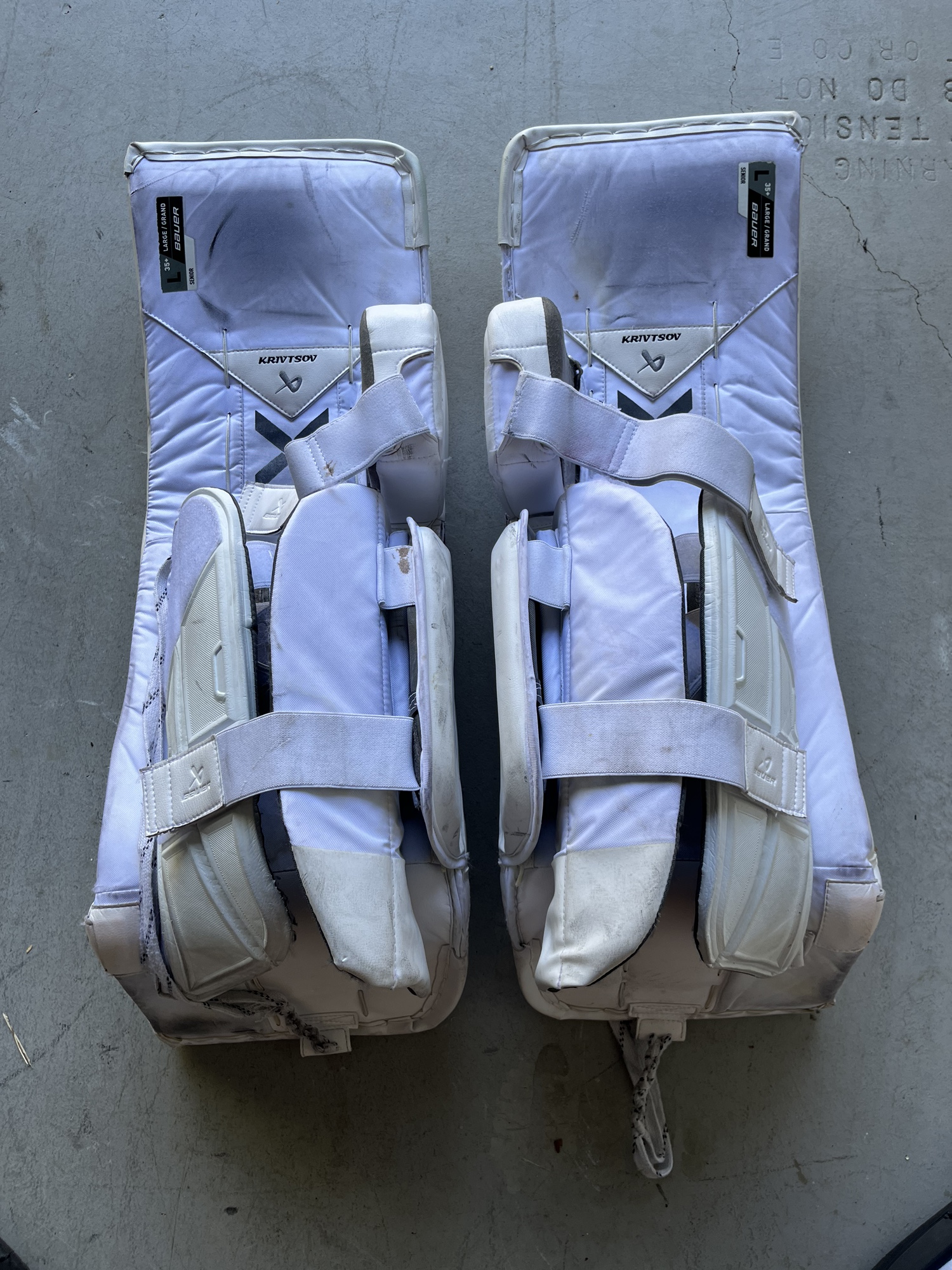 Custom Bauer hyperlite 2 Goalie Pads. SZ LARGE. | SidelineSwap