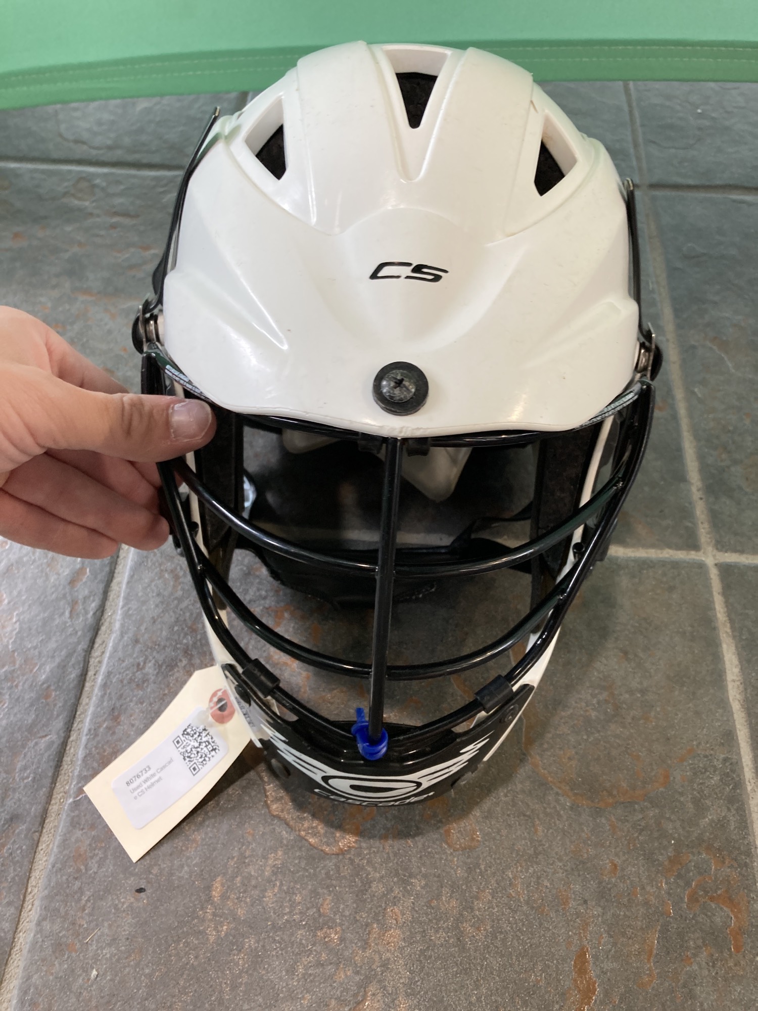 Used White Cascade CS Helmet | SidelineSwap