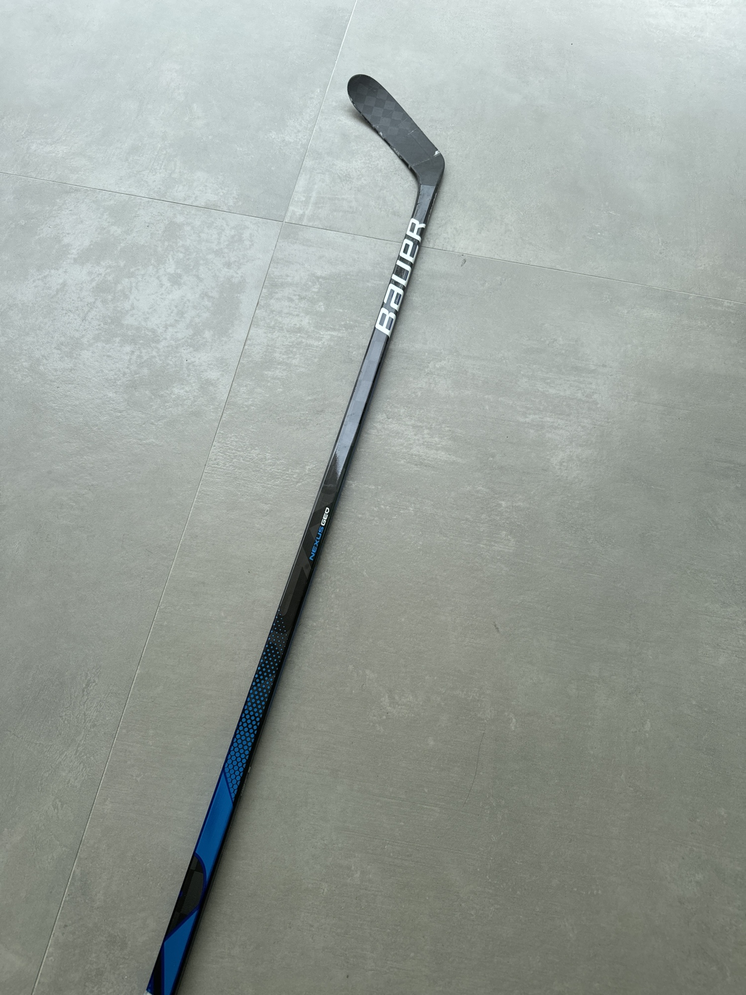 Bauer Nexus Geo Custom Hockey Stick 87 Flex P28M | SidelineSwap