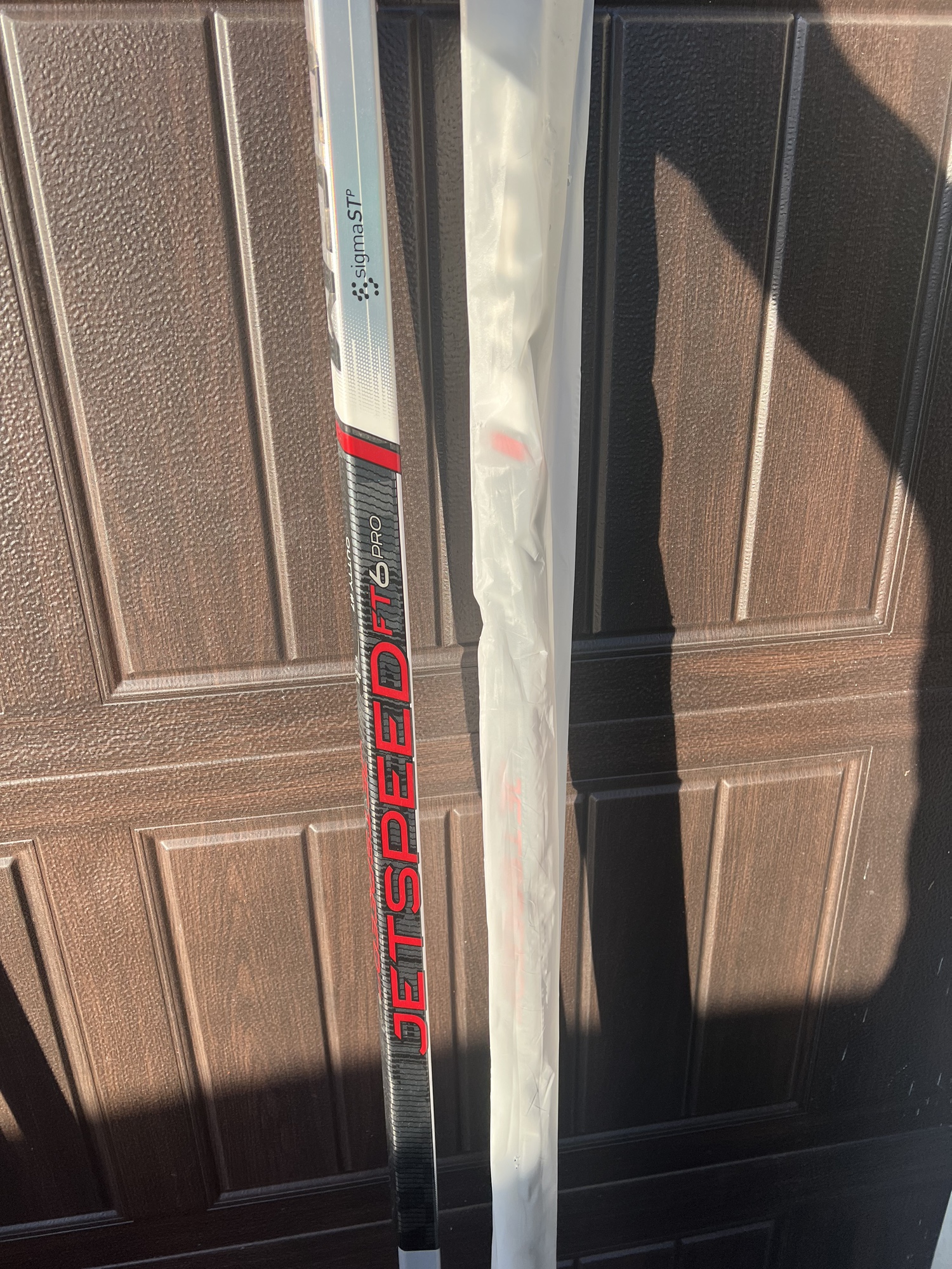 New In Wrapper CCM Right Handed Jetspeed FT6 Pro Hockey Stick ...