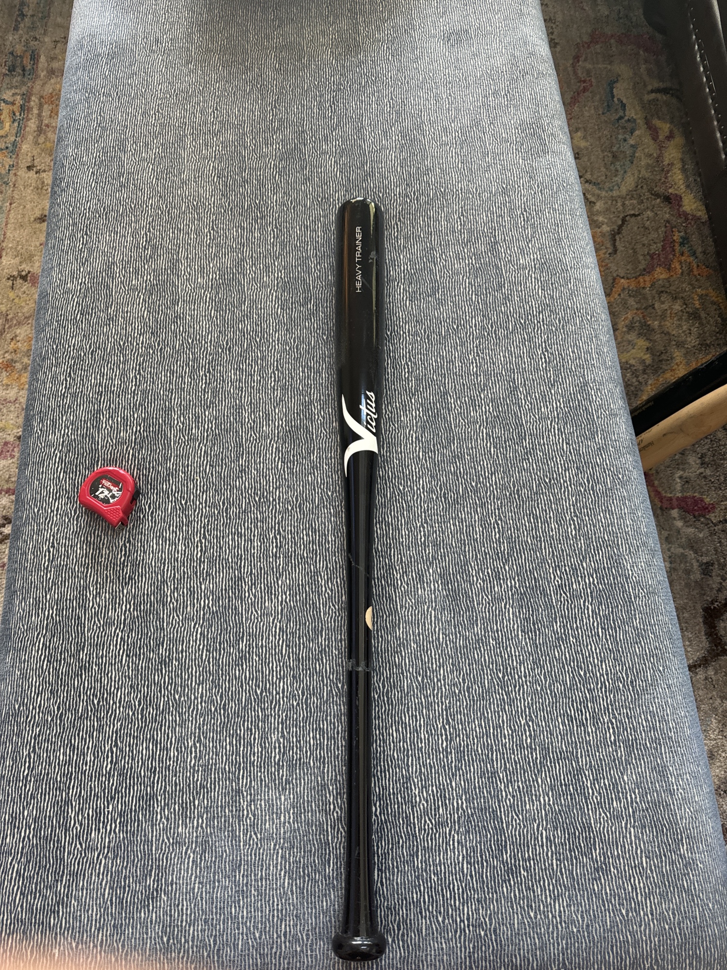 Used Victus 33" Bat | SidelineSwap