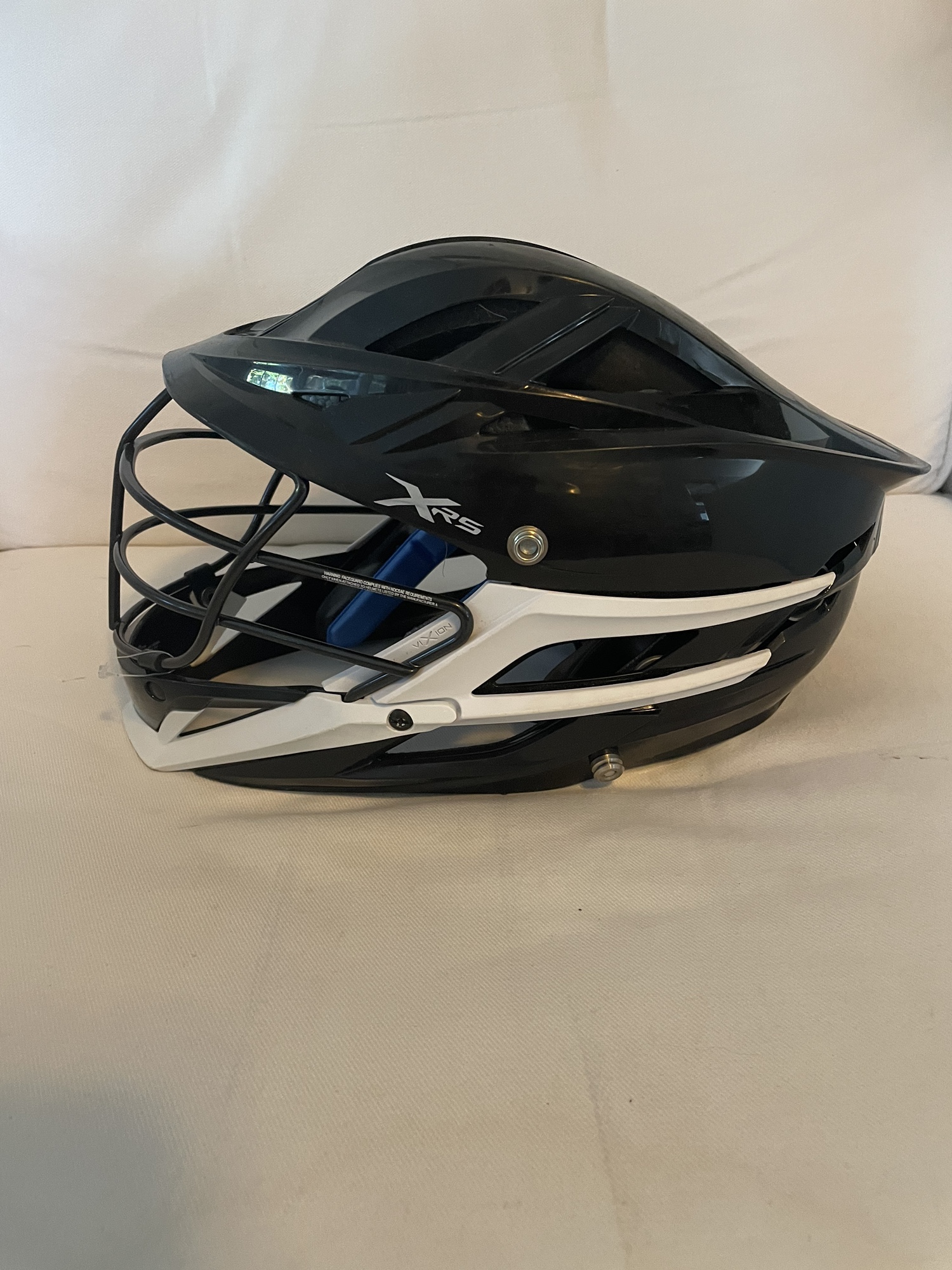 Cascade XRS Youth Helmet - Black (Retail: $389.99) | SidelineSwap