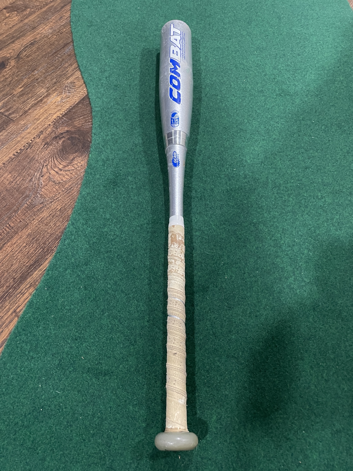 Used Combat USSSA Certified Composite 21 oz 30" Grifter Bat | SidelineSwap