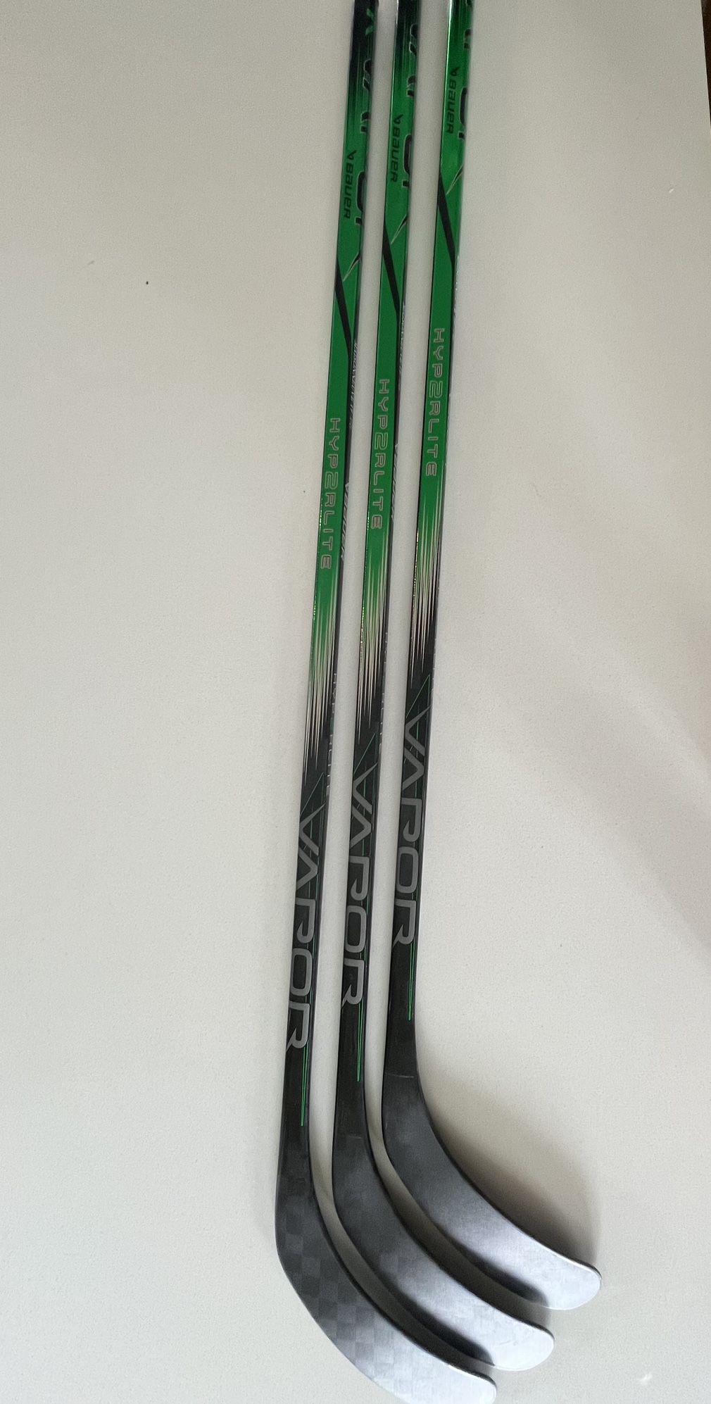 New Intermediate Bauer Right Handed P92 Pro Stock Vapor Hyperlite 2 ...