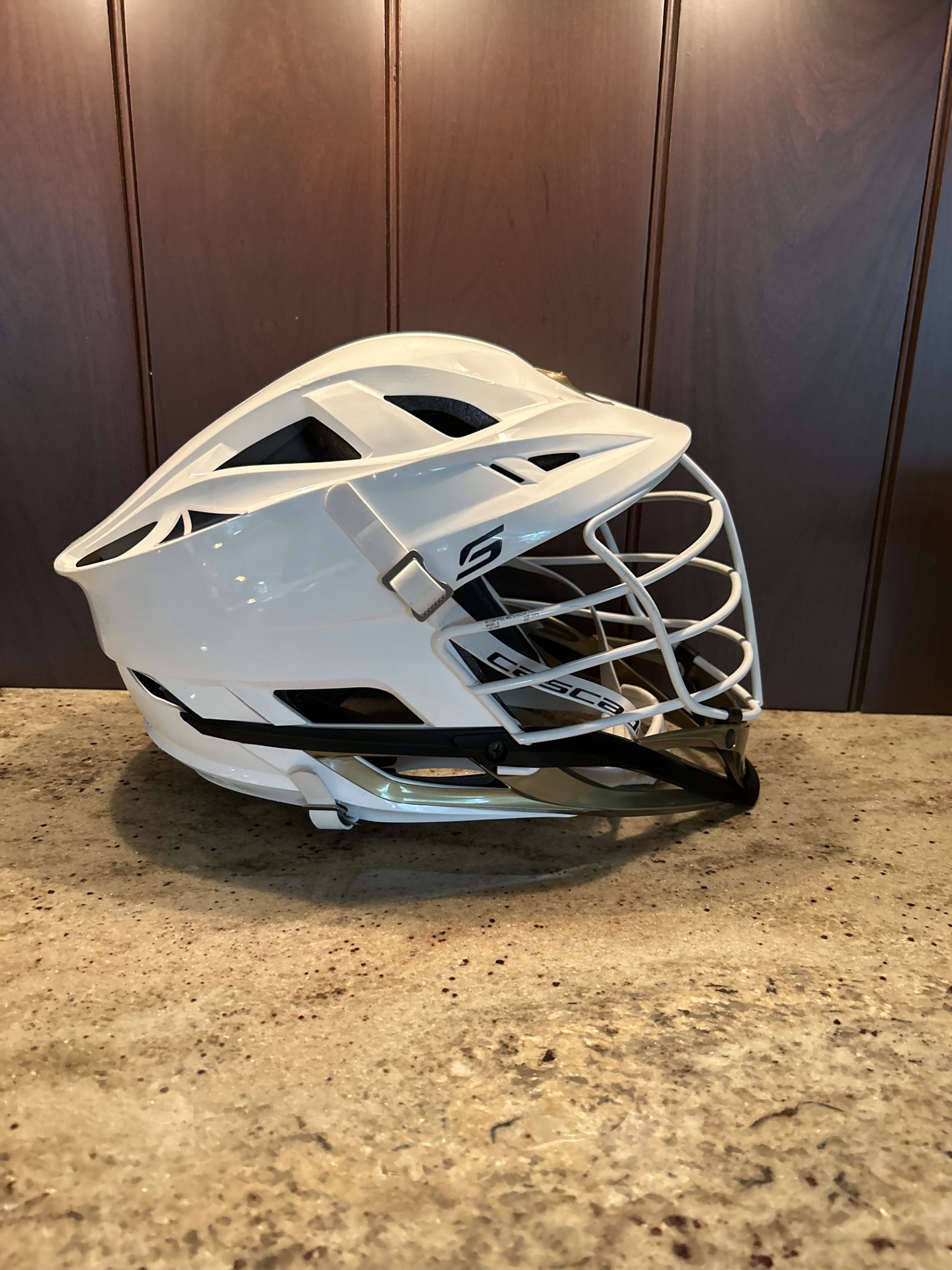 New Cascade S Helmet | SidelineSwap