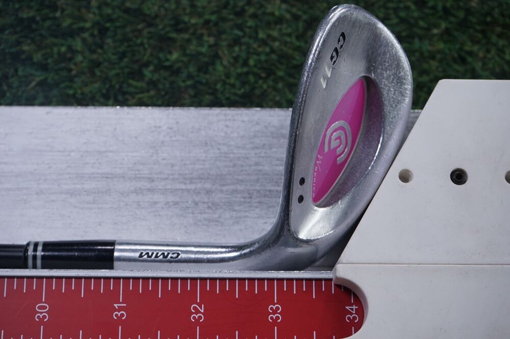 CLEVELAND GOLF CG11 WEDGES SET 52 GAP, 56 SAND WOMAN'S LADIES GRAPHITE ...