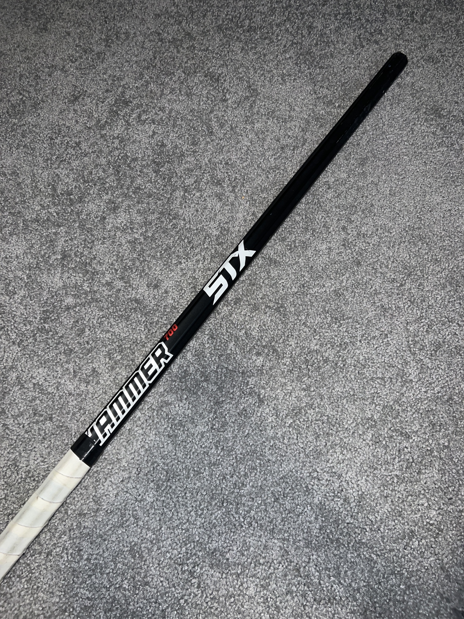 Slightly Used STX Hammer 700 Defense Shaft | SidelineSwap
