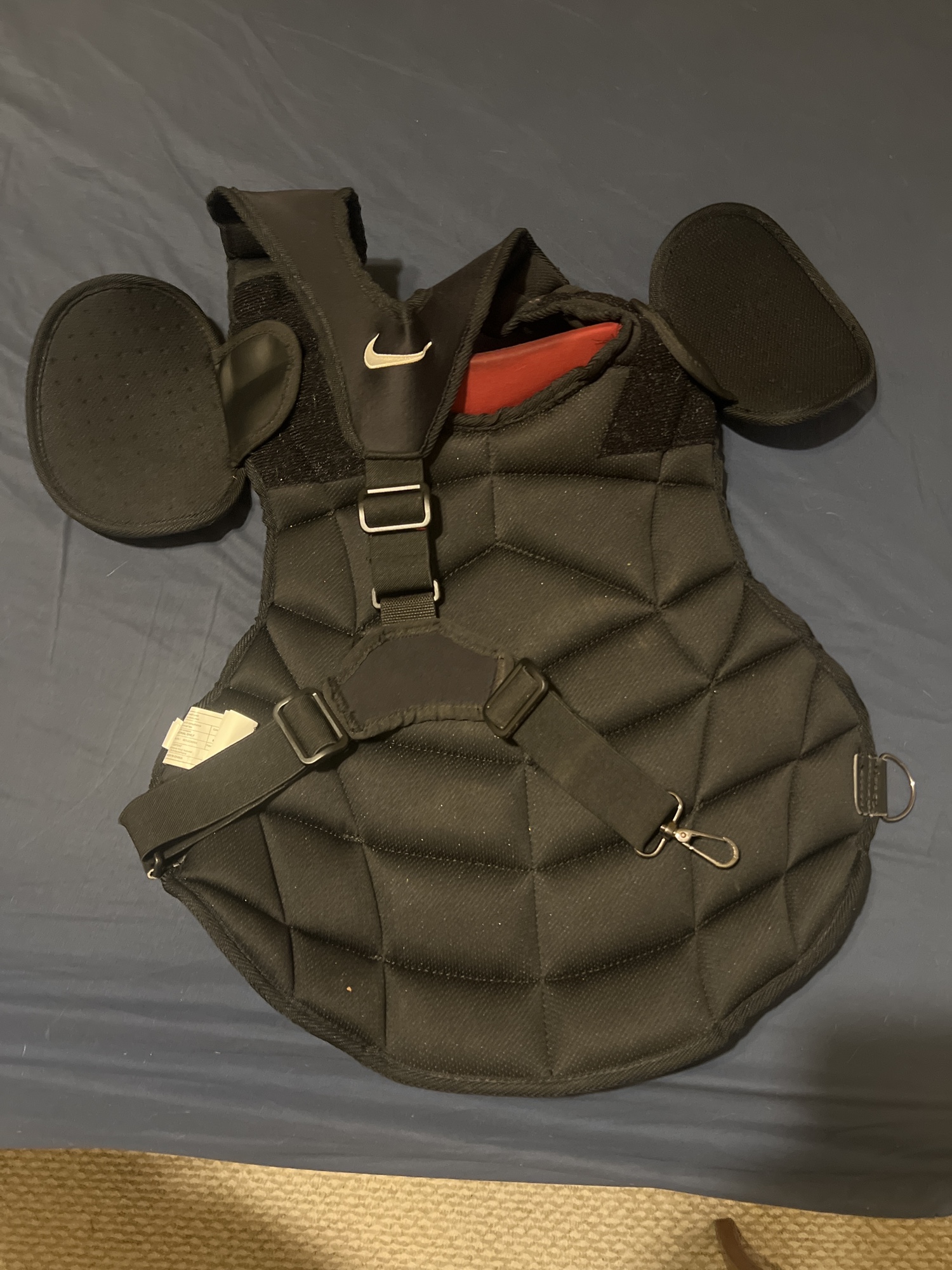 nike catchers chest protector | SidelineSwap