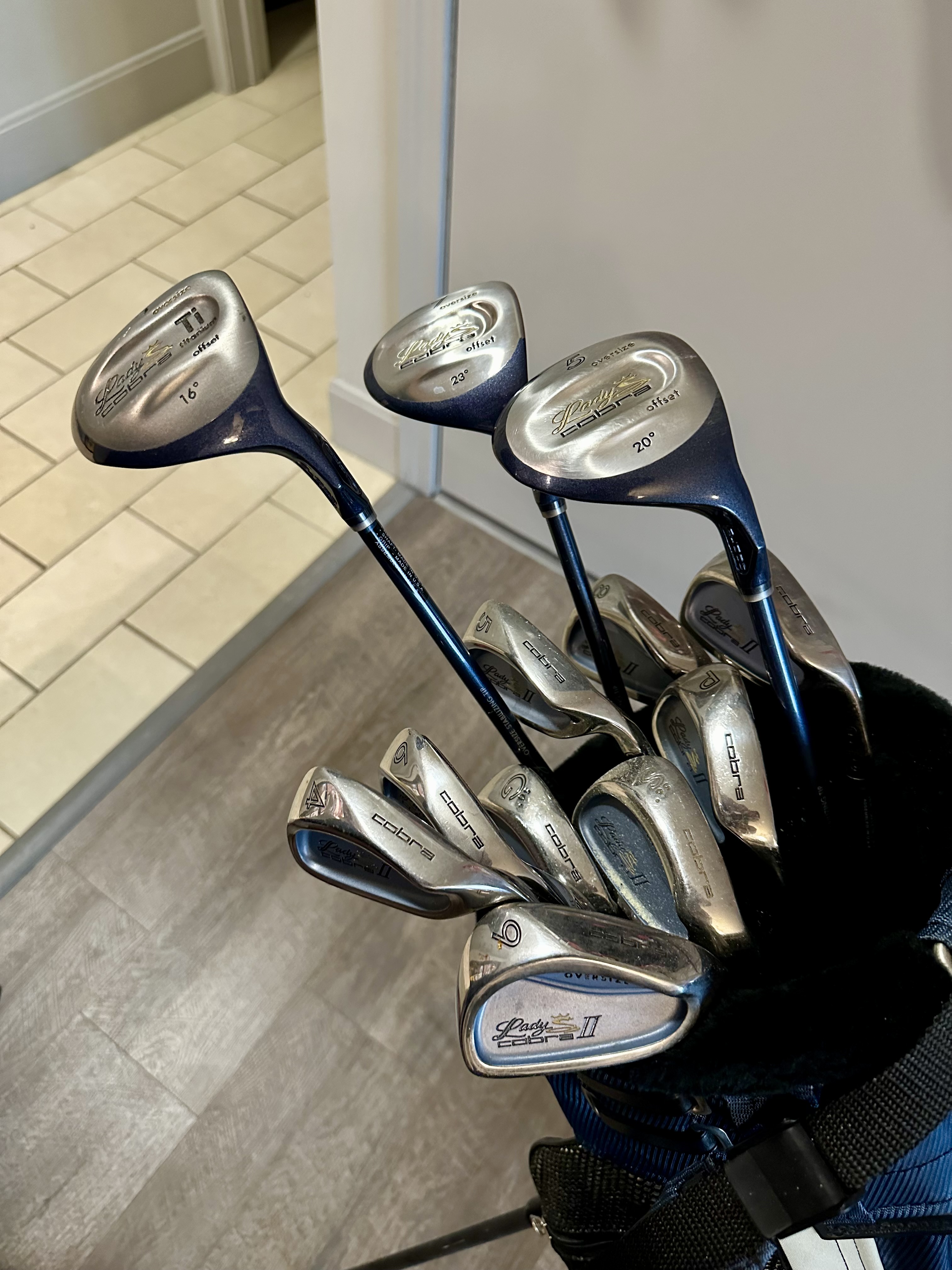 Used Women's Cobra Right Handed Clubs (Full Set) 12 Pieces | SidelineSwap
