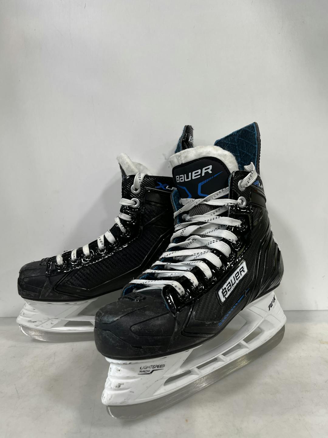 Used Bauer Xlp Junior 04 Ice Hockey Skates | SidelineSwap