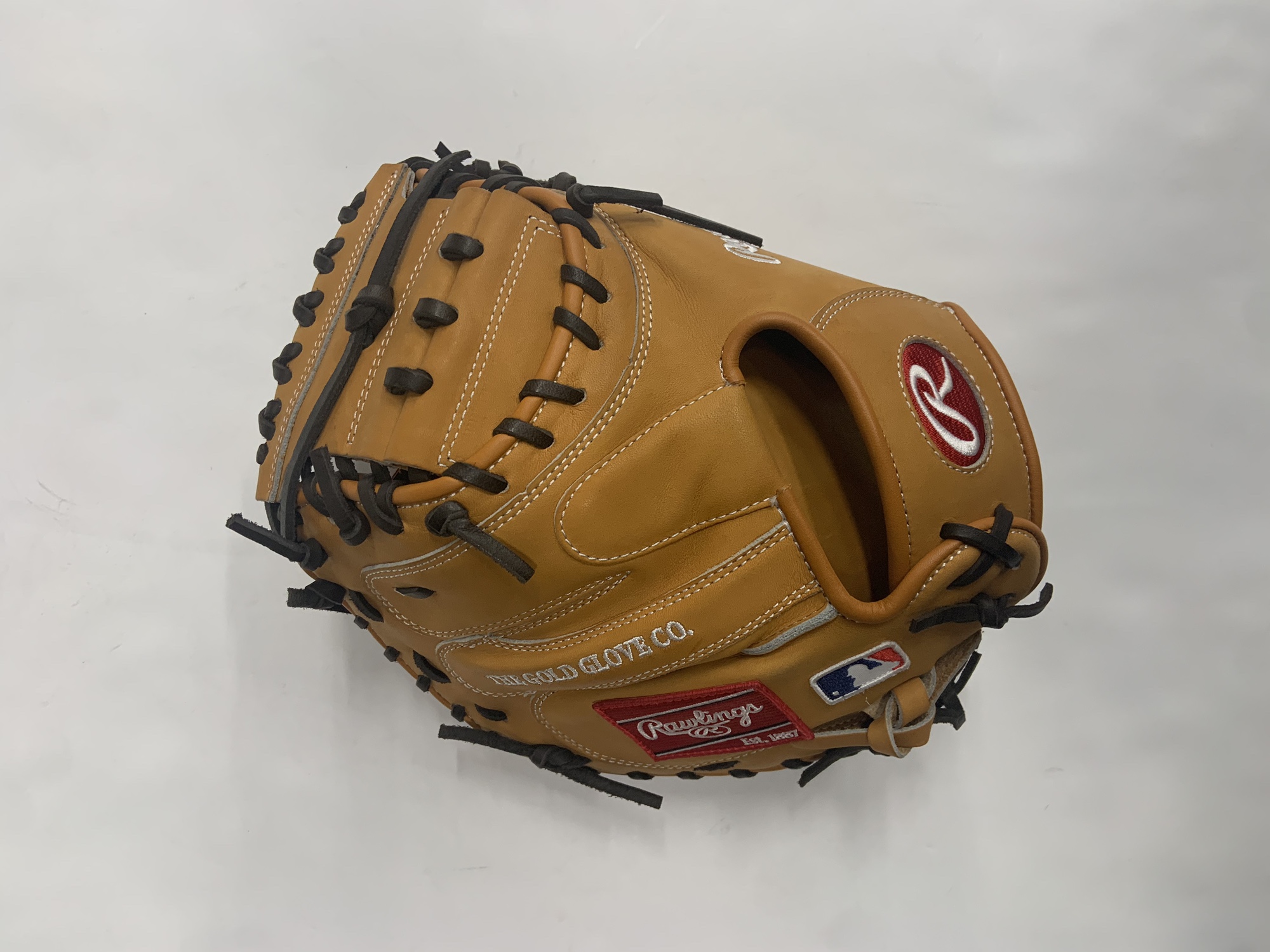 New Rawlings 33" RPROTCM33T Heart of the Hide Catchers Mitt | SidelineSwap
