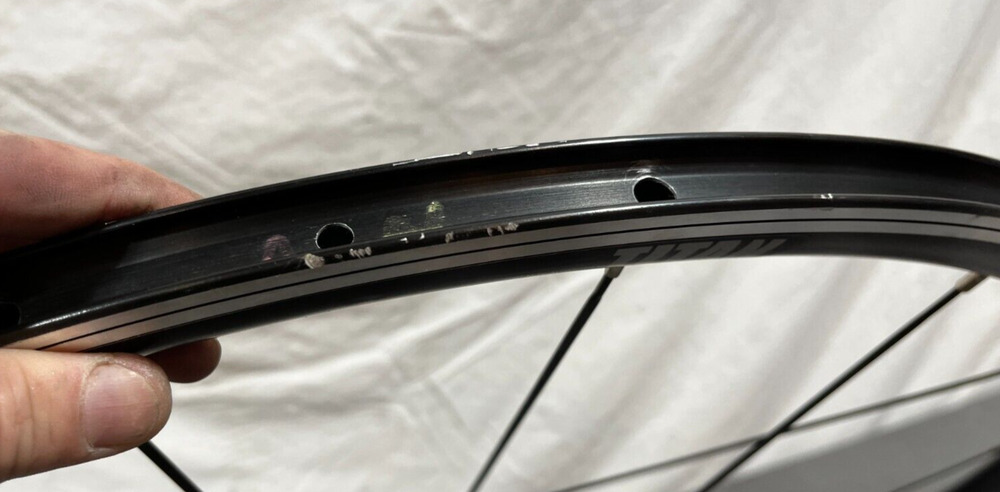 Forte Titan 16-Bladed Spoke Lightweight Black Aluminum 622x13/700C ...